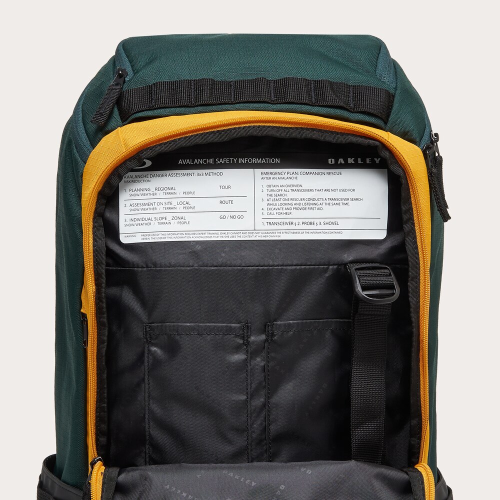 Oakley Peak Rc 25L Backpack - Hunter Green | Oakley® US