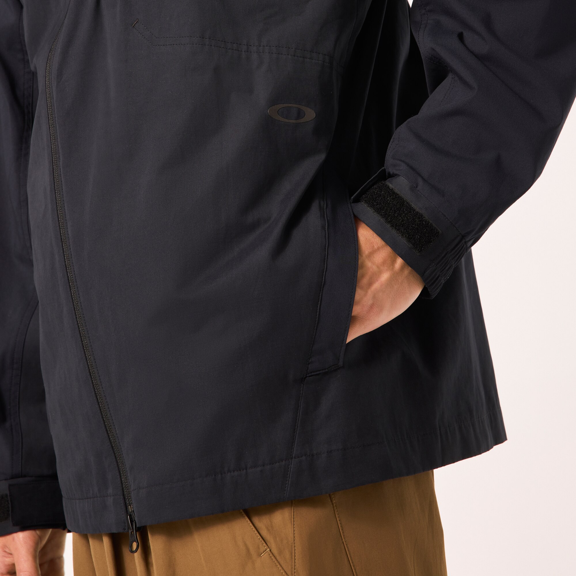 Oakley Fgl Sector Jacket 3.7 - Blackout | Oakley® 日本