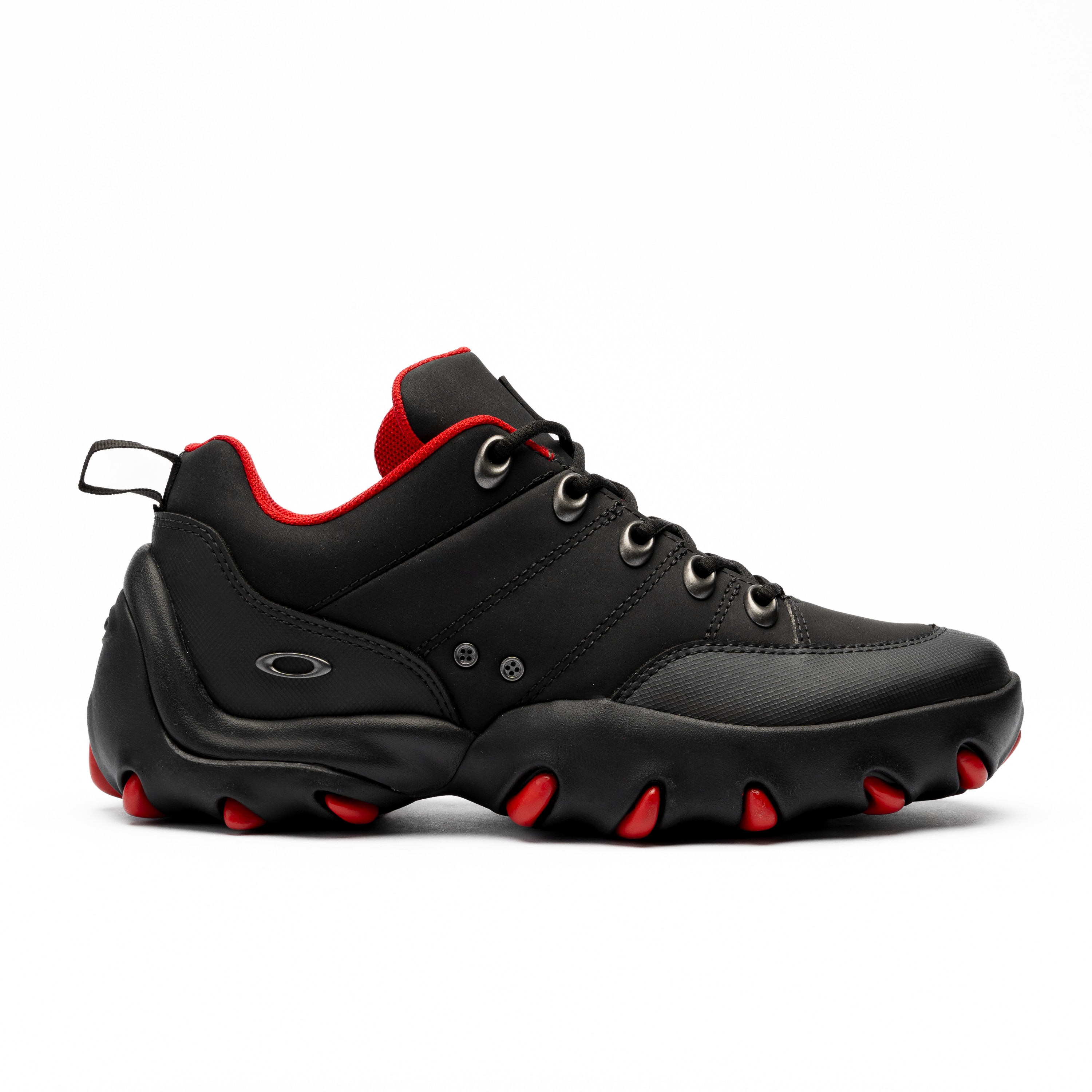 Oakley Tênis Airstrip em Black/Red | Oakley® BR