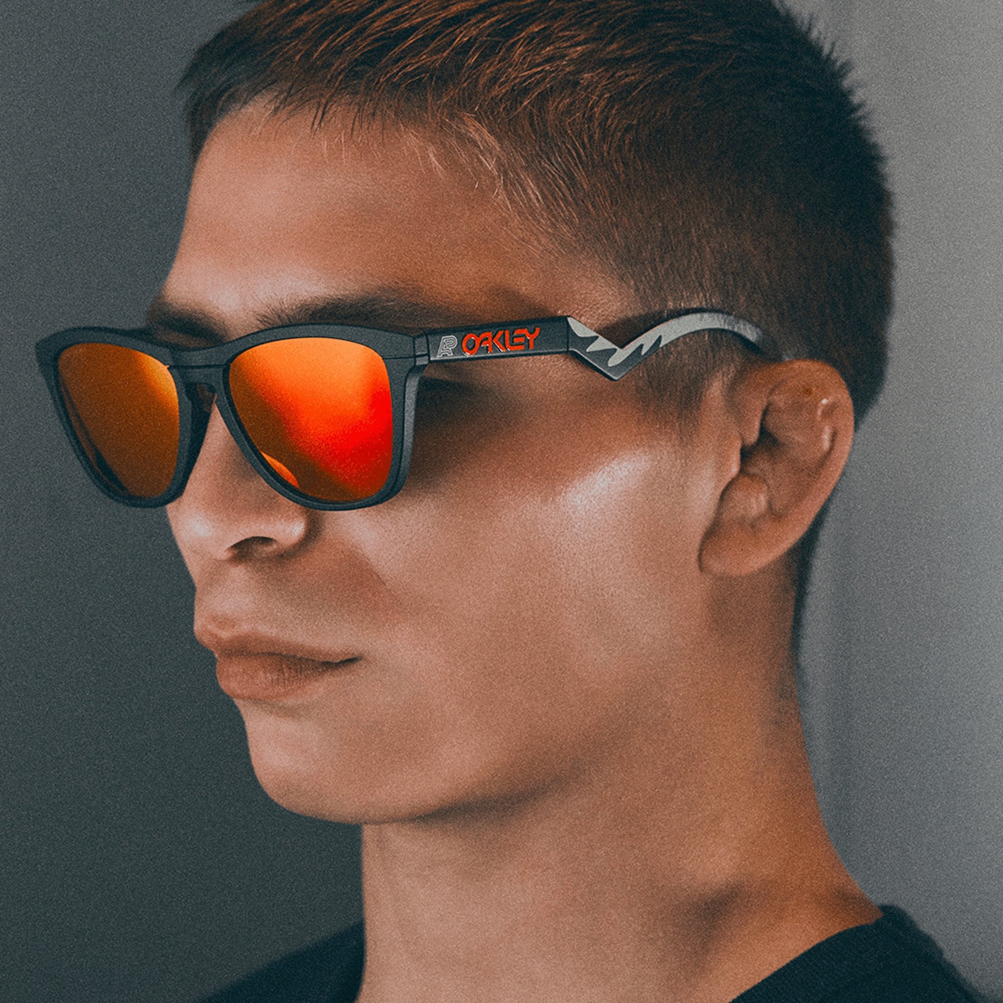 Oakley X Albino & Preto Frogskins™ Hybrid Prizm Ruby Lenses, Matte ...
