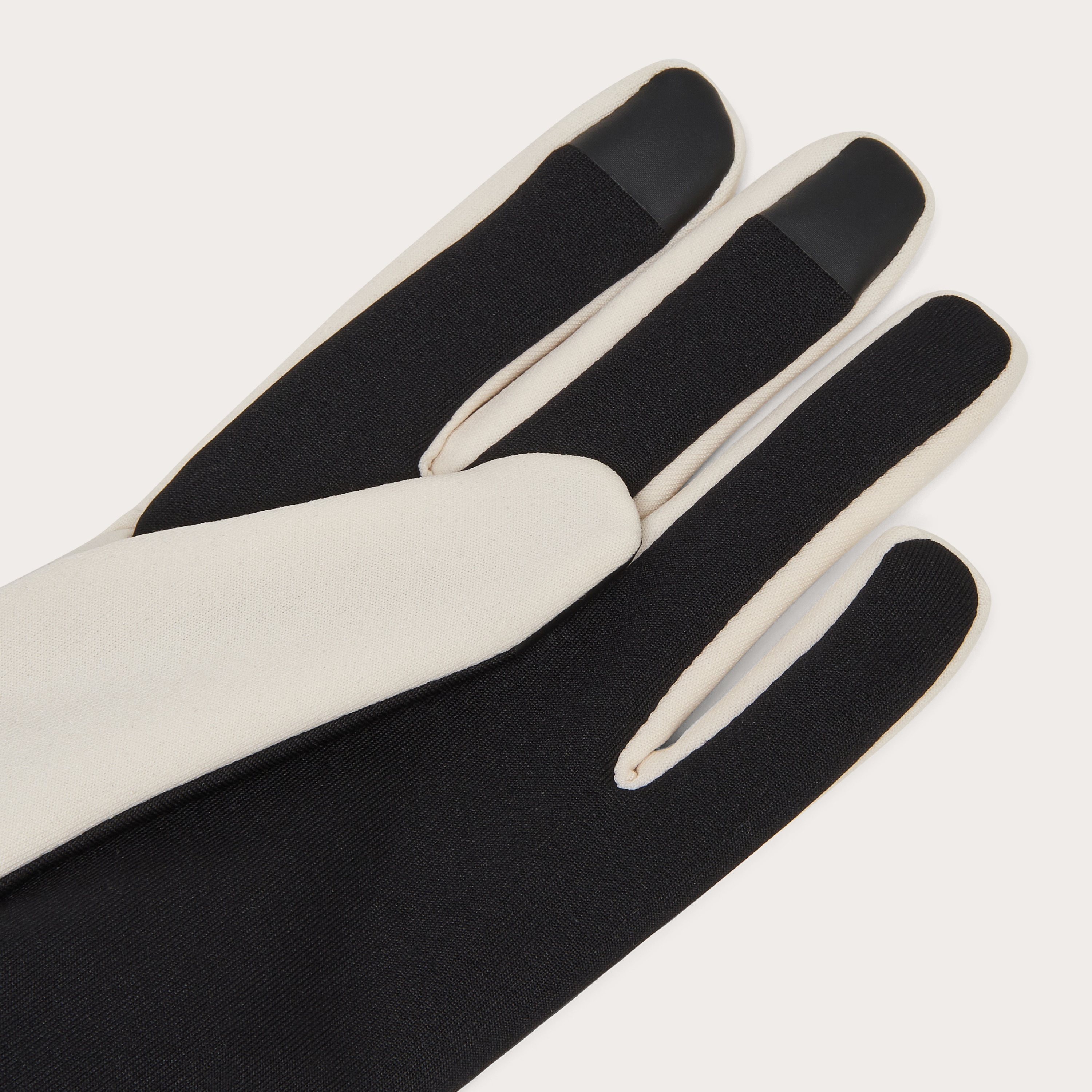 Oakley Latitude Fleece Gloves - White Birch | Oakley® US