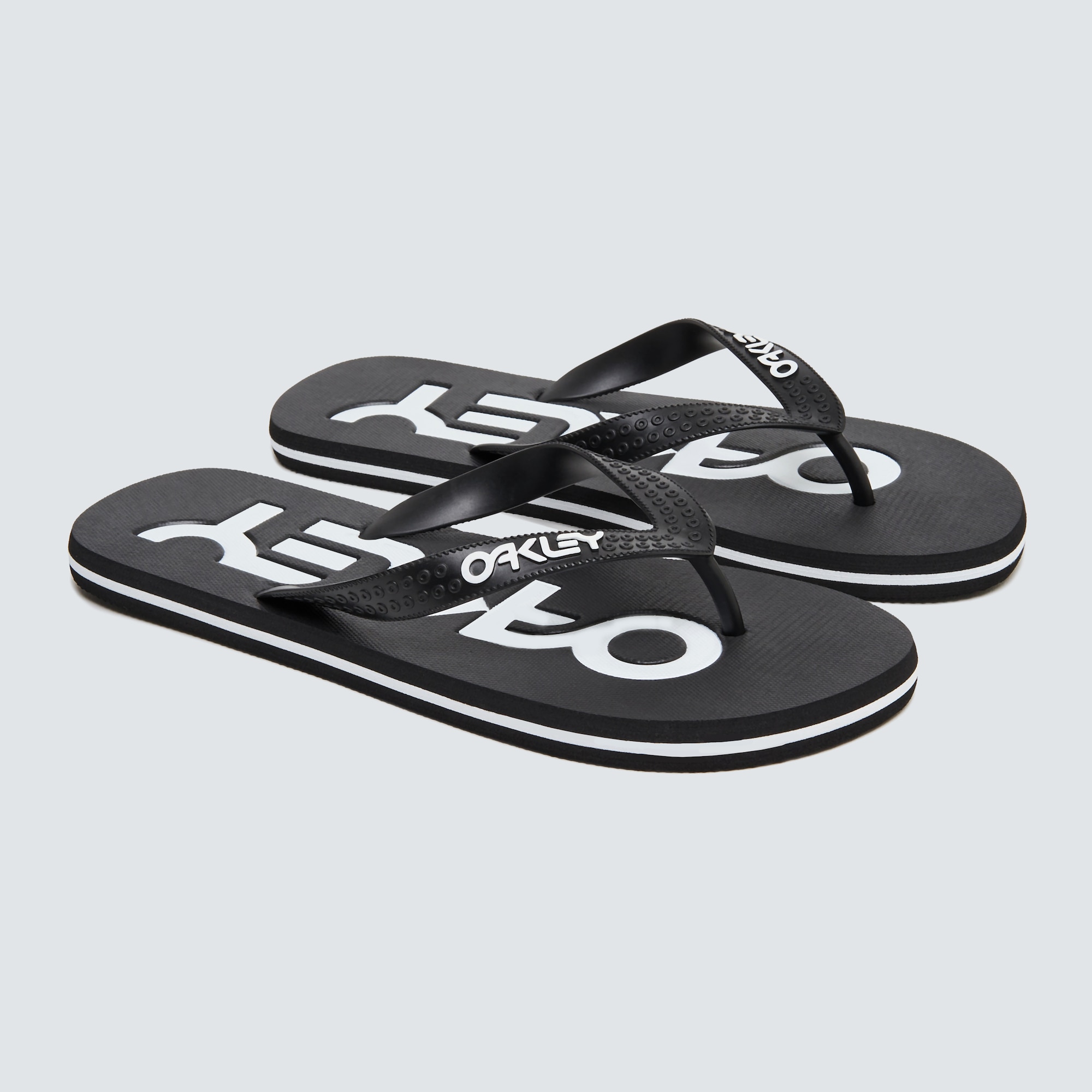 Oakley College Flip Flop - Blackout - FOF100255-02E | Oakley® US