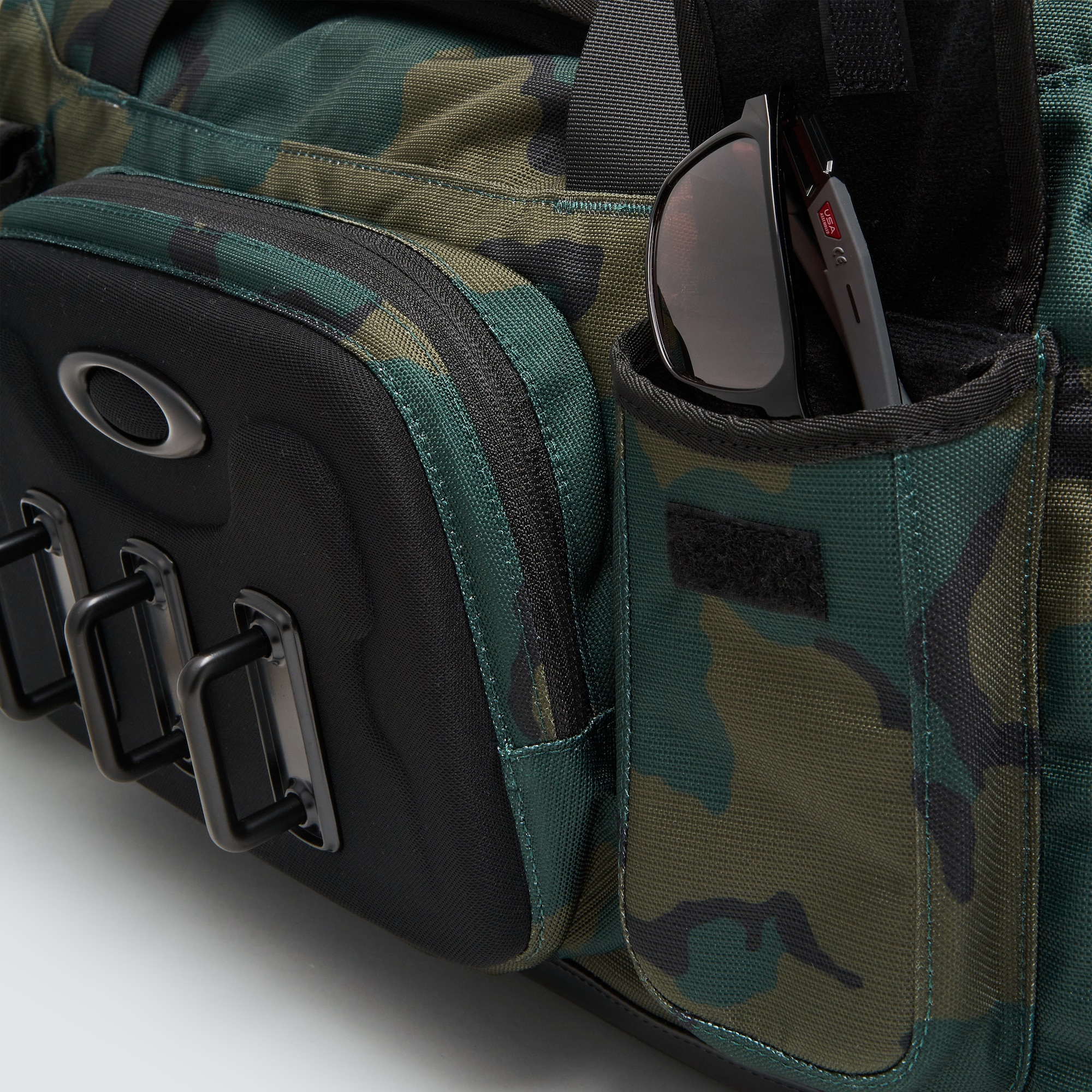 Oakley Urban Ruck Rc Duffle - B1B Camo Hunter | Oakley® US
