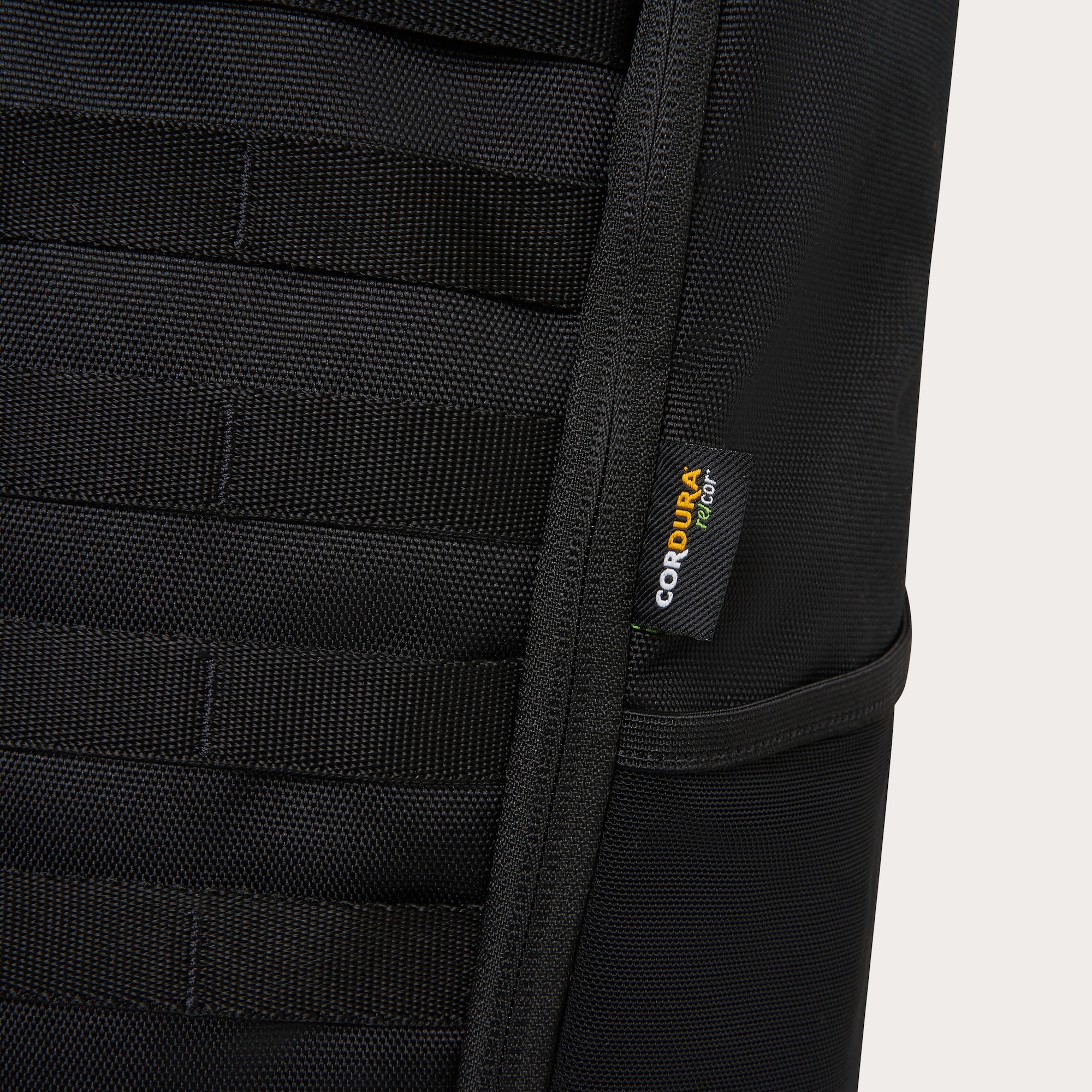 Oakley Urban Path Rc 25L Backpack - Blackout | Oakley® US