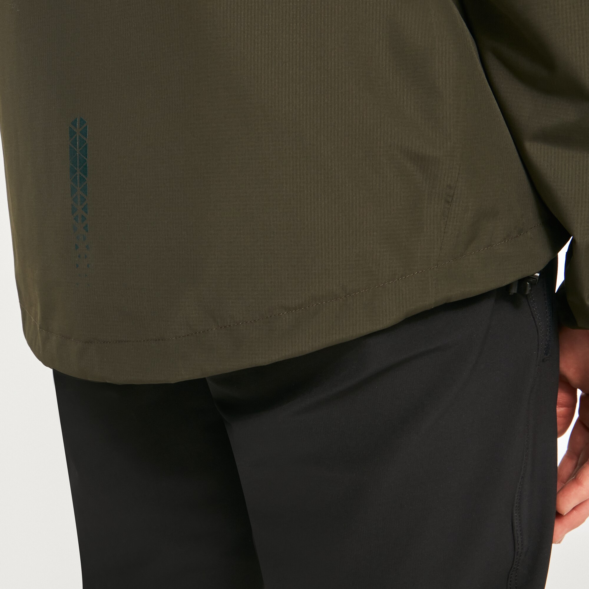 Oakley Elements Shell Jacket - New Dark Brush | Oakley® US