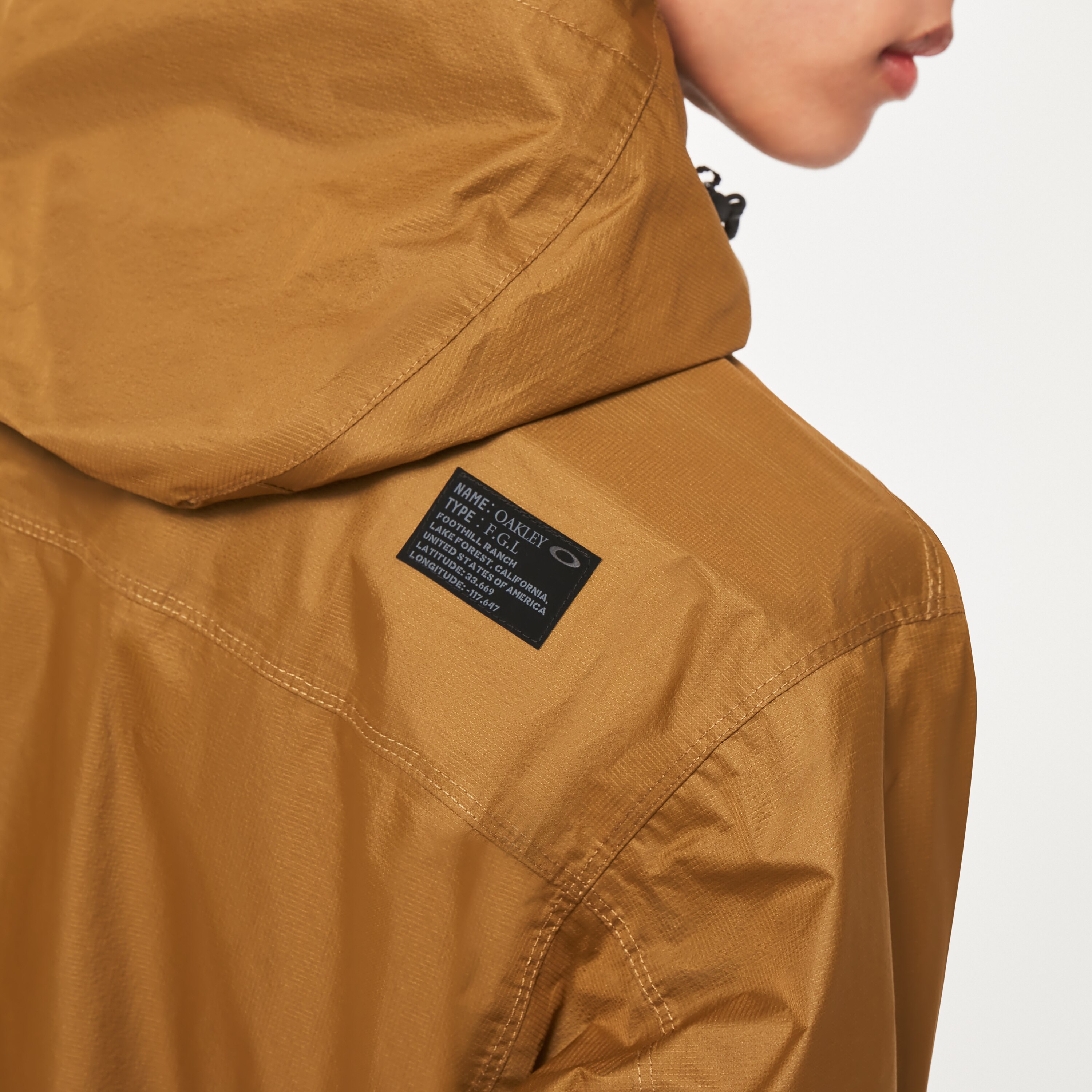 Oakley Fgl 2.5L Class C Packable Jacket 2.7 - Nugget Gold | Oakley® 日本