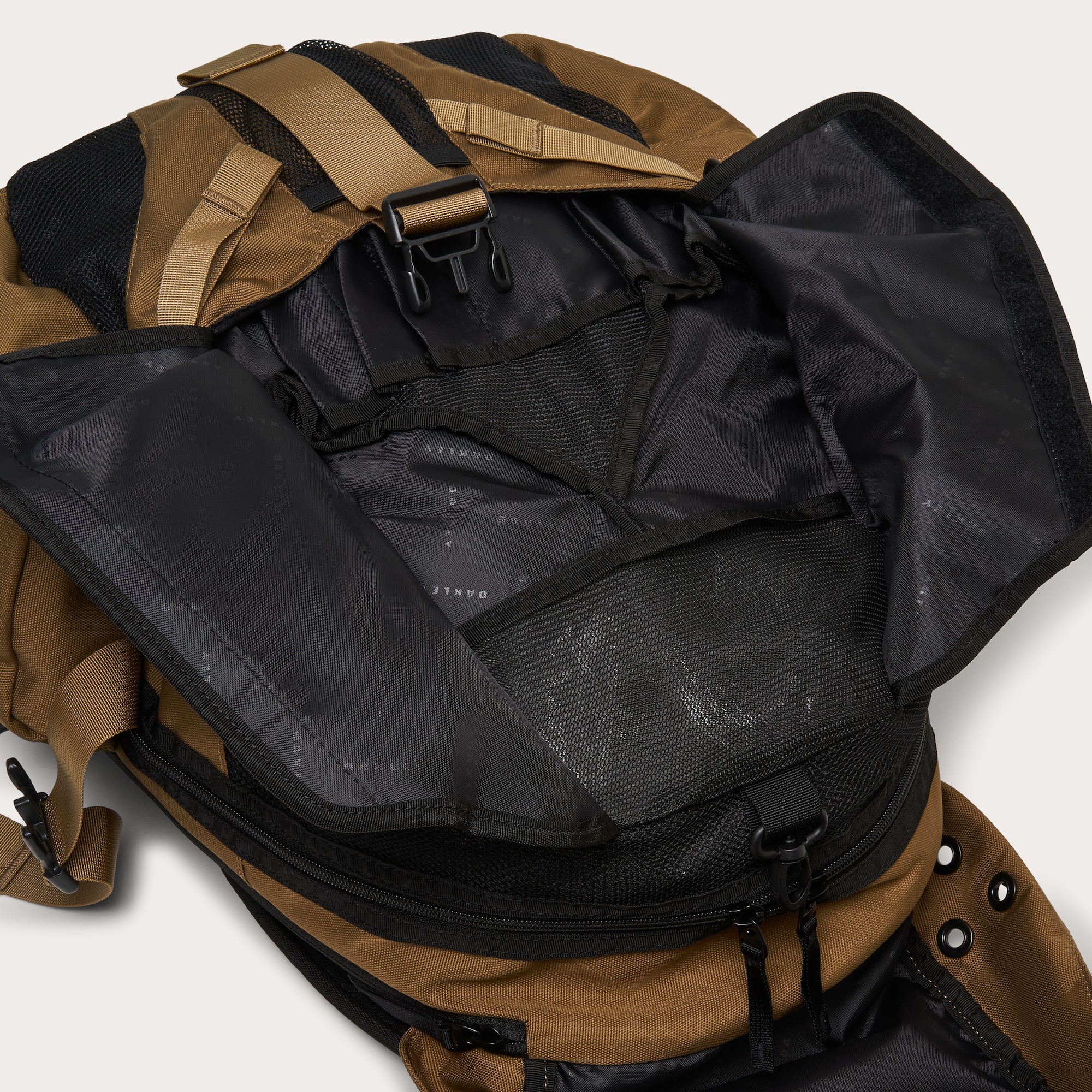 Oakley Oakley Icon Rc Backpack - Coyote | Oakley® US