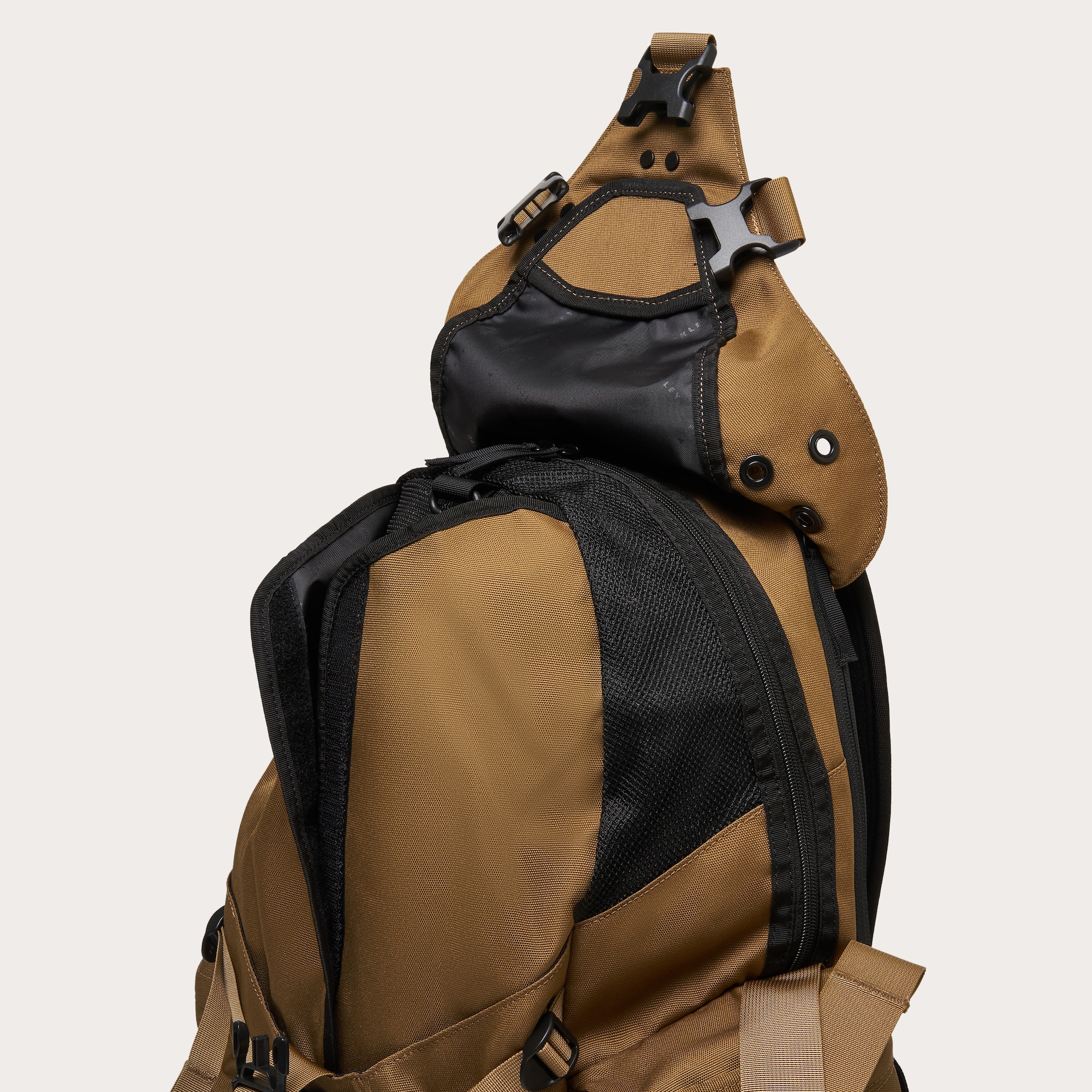 Oakley Oakley Icon Rc Backpack - Coyote | Oakley® US