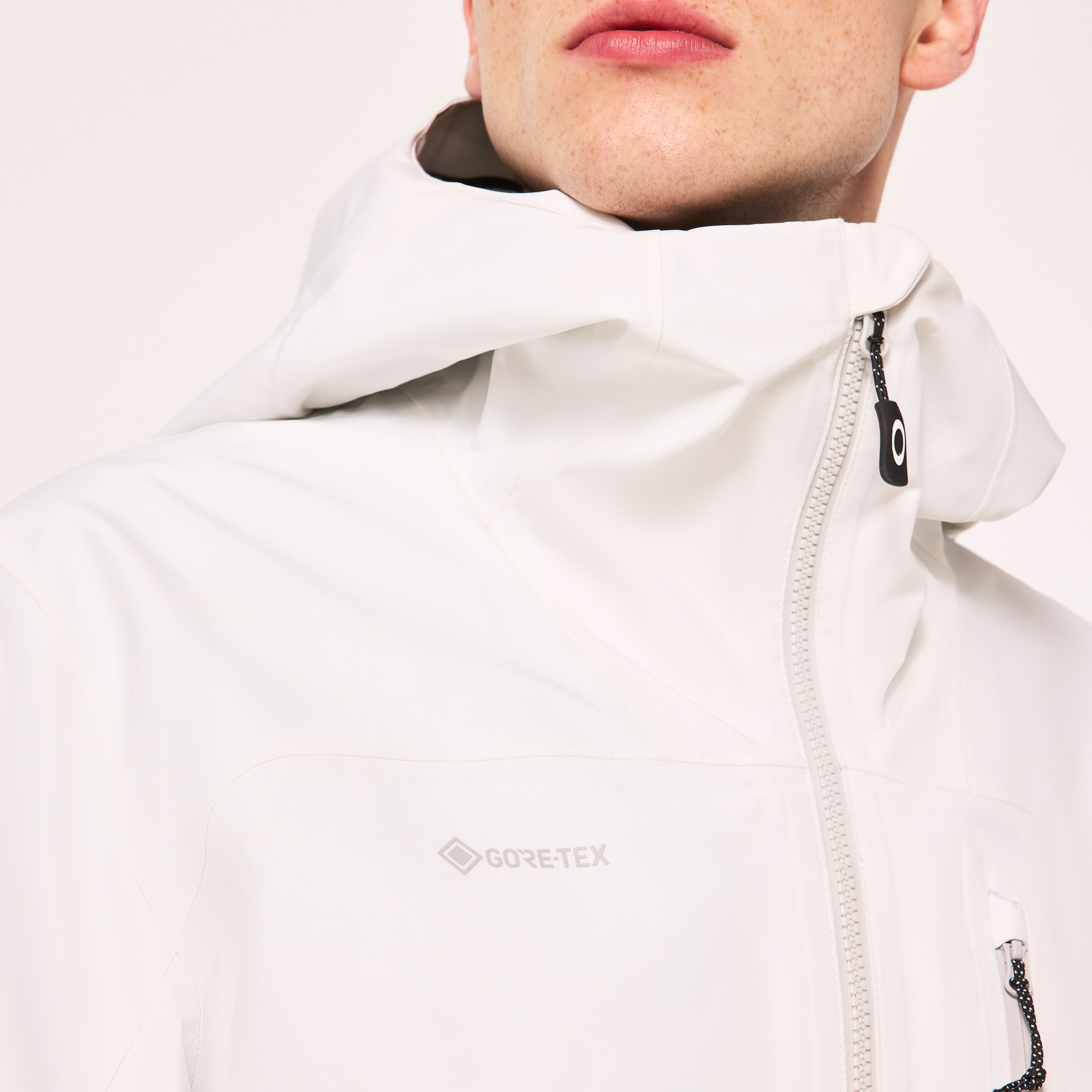 Oakley Unbound Gore-Tex Shell Jacket - White | Oakley® US