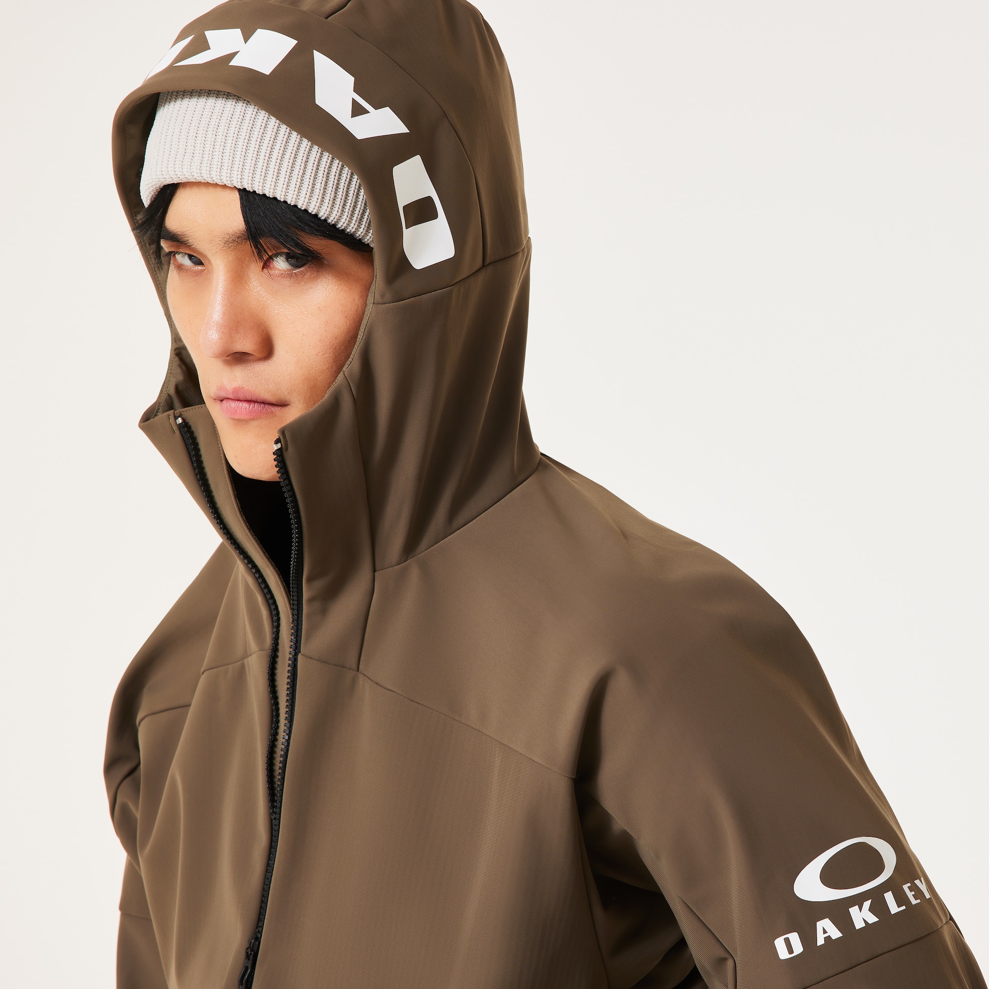 オークリー O-Fusion Warm Jacket 2.0 Raven | オークリー公式ストア 日本