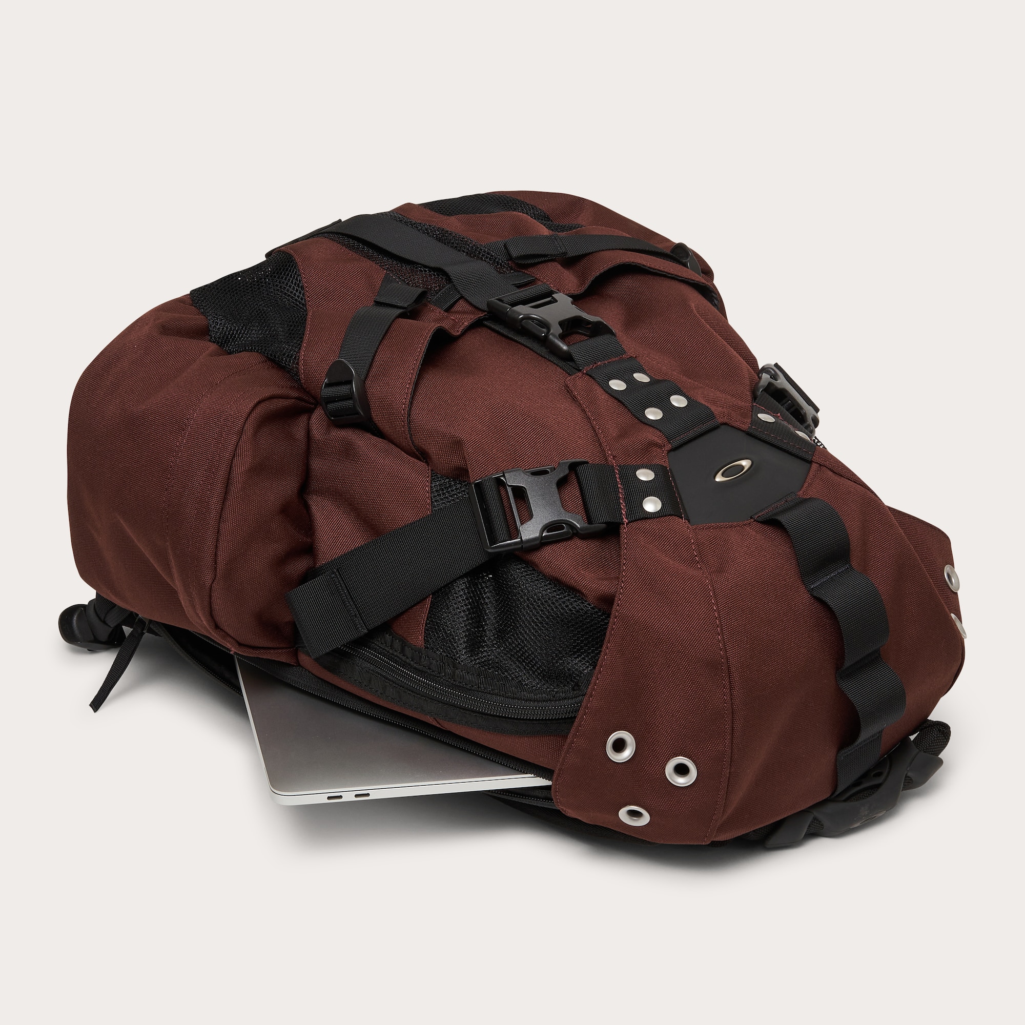 Oakley Oakley Icon Rc Backpack - Grenache | Oakley® US