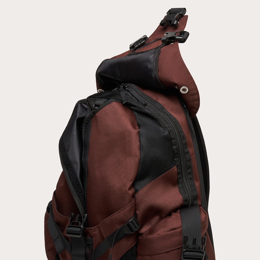 Oakley Oakley Icon Rc Backpack - Grenache | Oakley® US