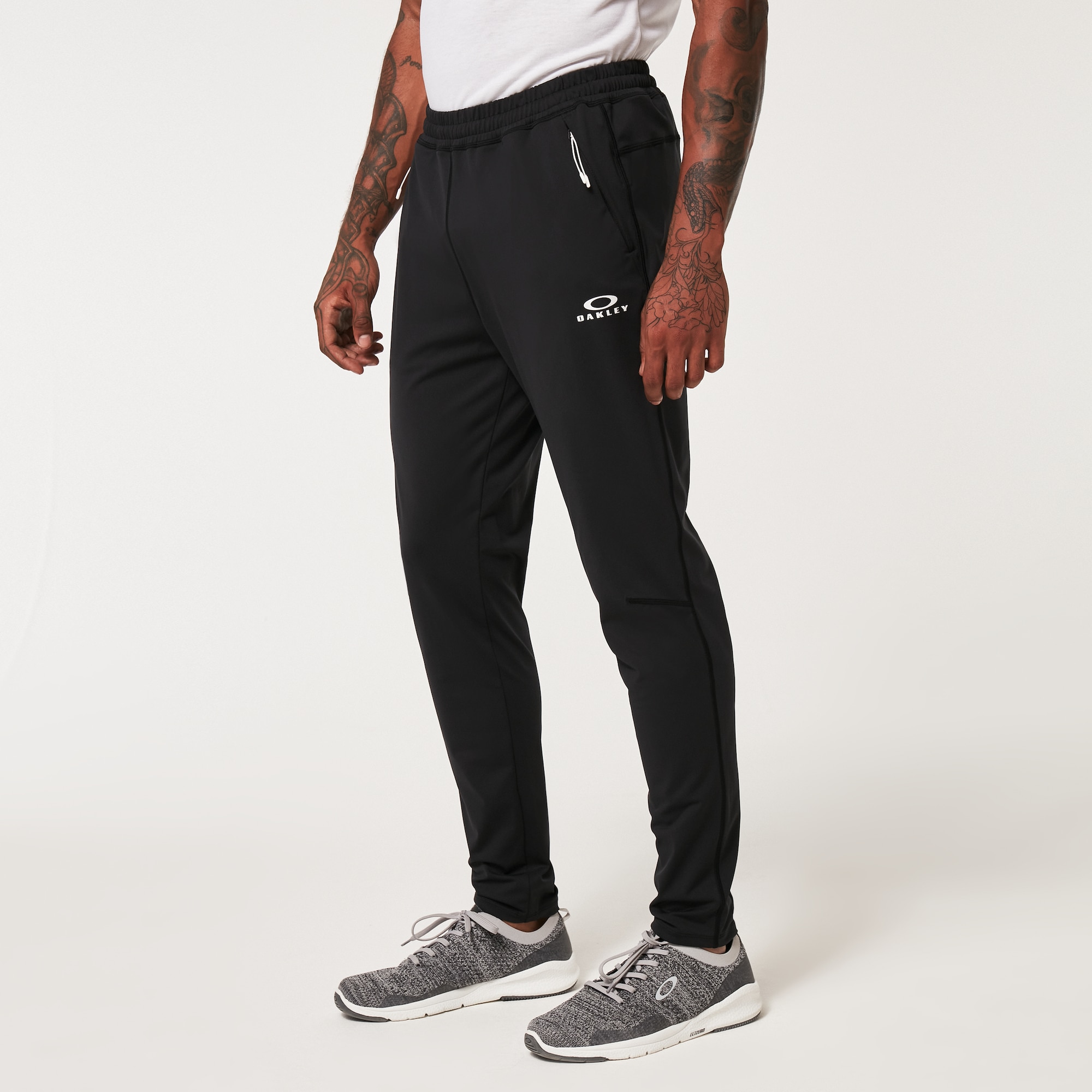 Oakley Enhance Pant - Blackout | Oakley® US