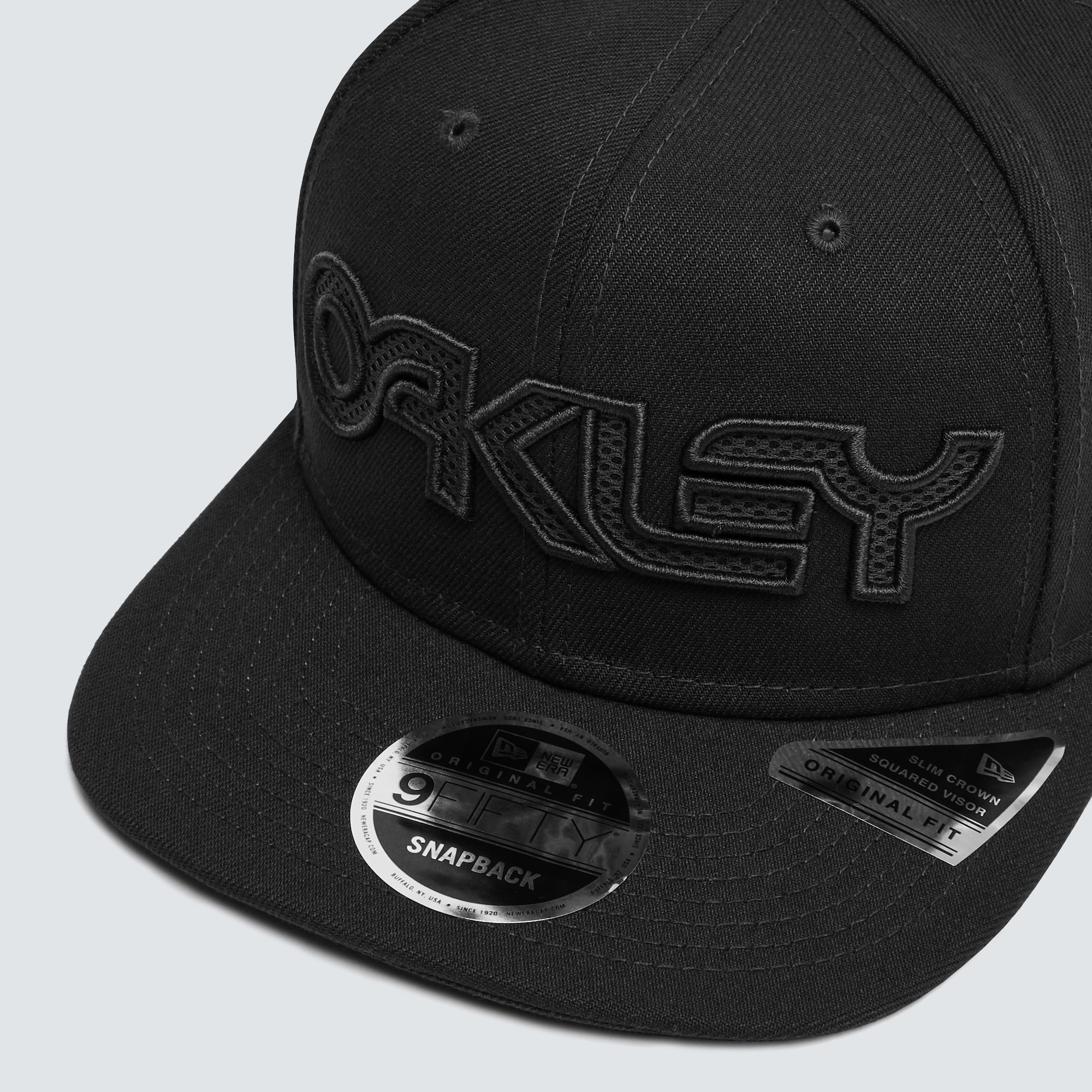 Oakley B1B Meshed Fb Hat in Blackout | Oakley® US
