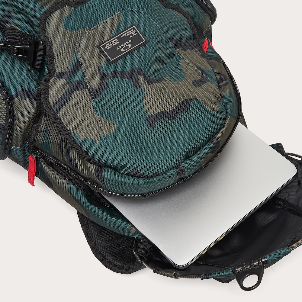 Oakley Bathroom Sink Rc Backpack - B1B Camo Hunter | Oakley® US