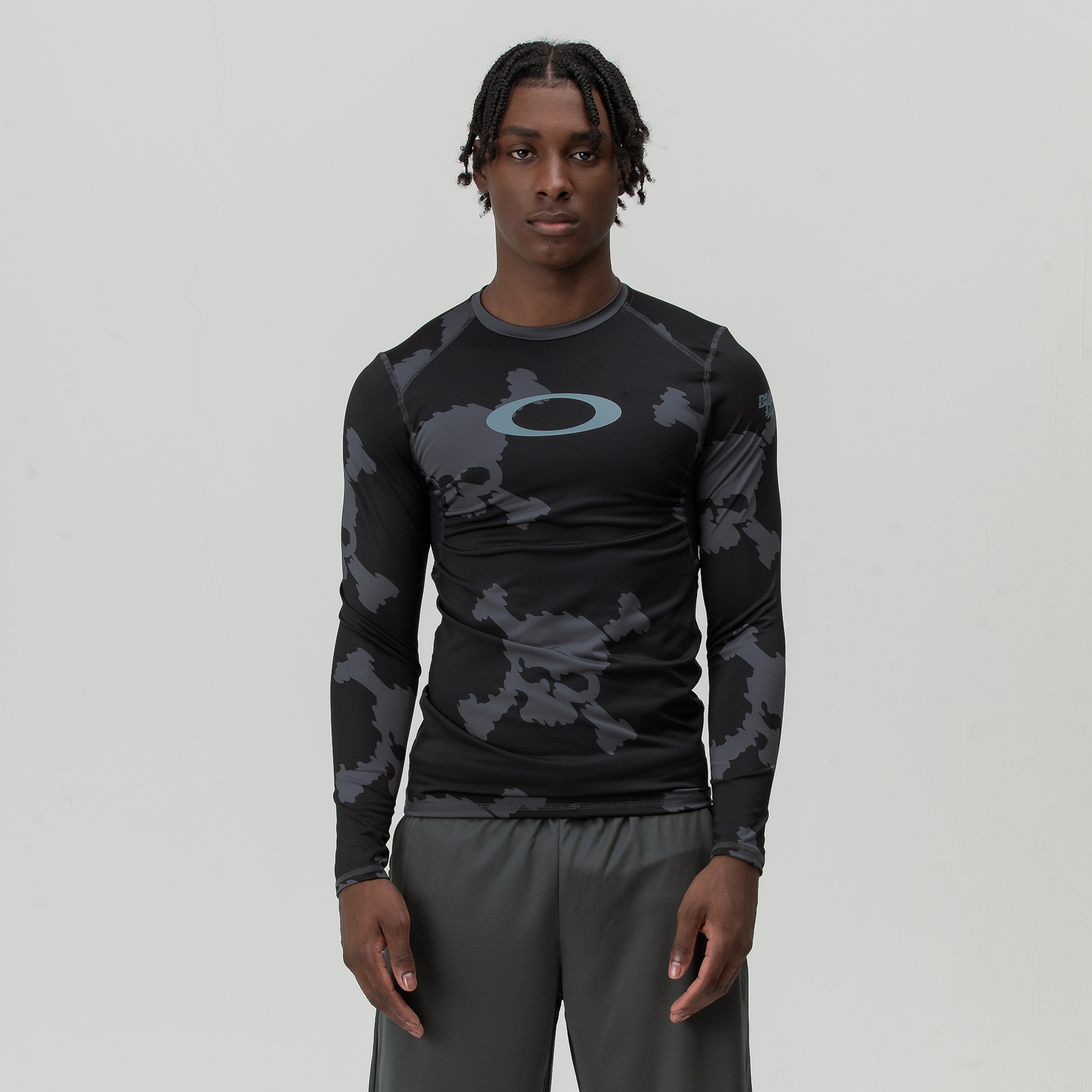 Oakley Blade Pro Printed Rashguard - Blackout | Oakley® BR