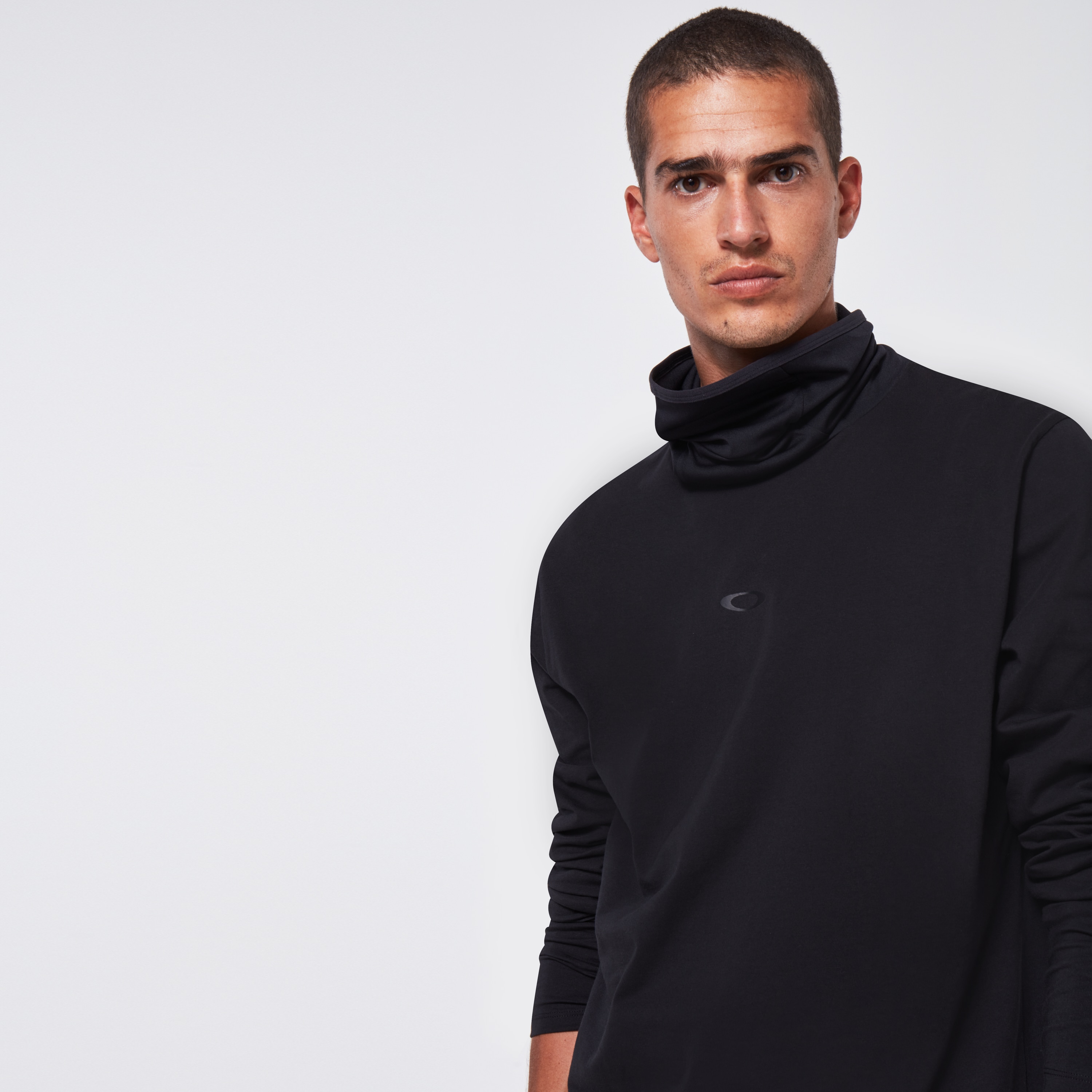 Oakley Cloth Face Covering Tee LS - Blackout | Oakley® CA