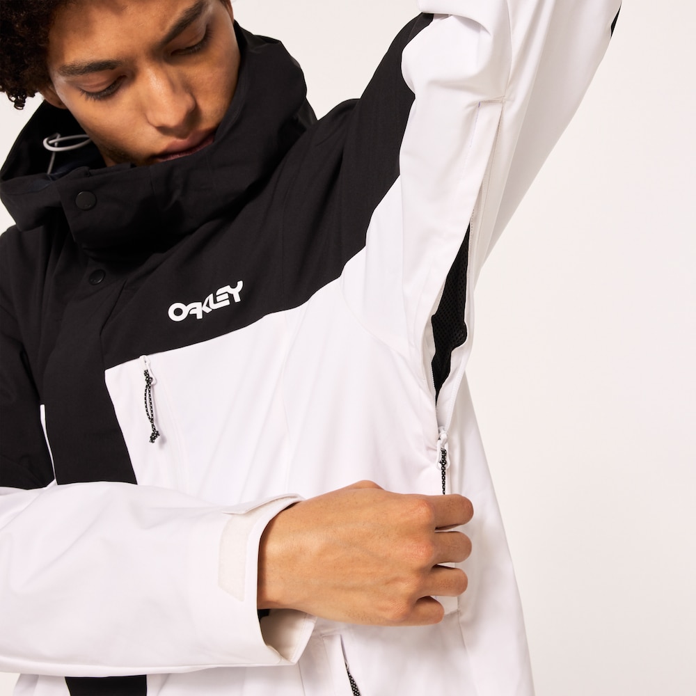 Oakley Tnp Tbt Shell Jacket in White/black | Oakley® US