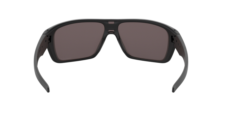 Straightback Prizm Black Lenses, Matte Black Frame Sunglasses | Oakley® EU