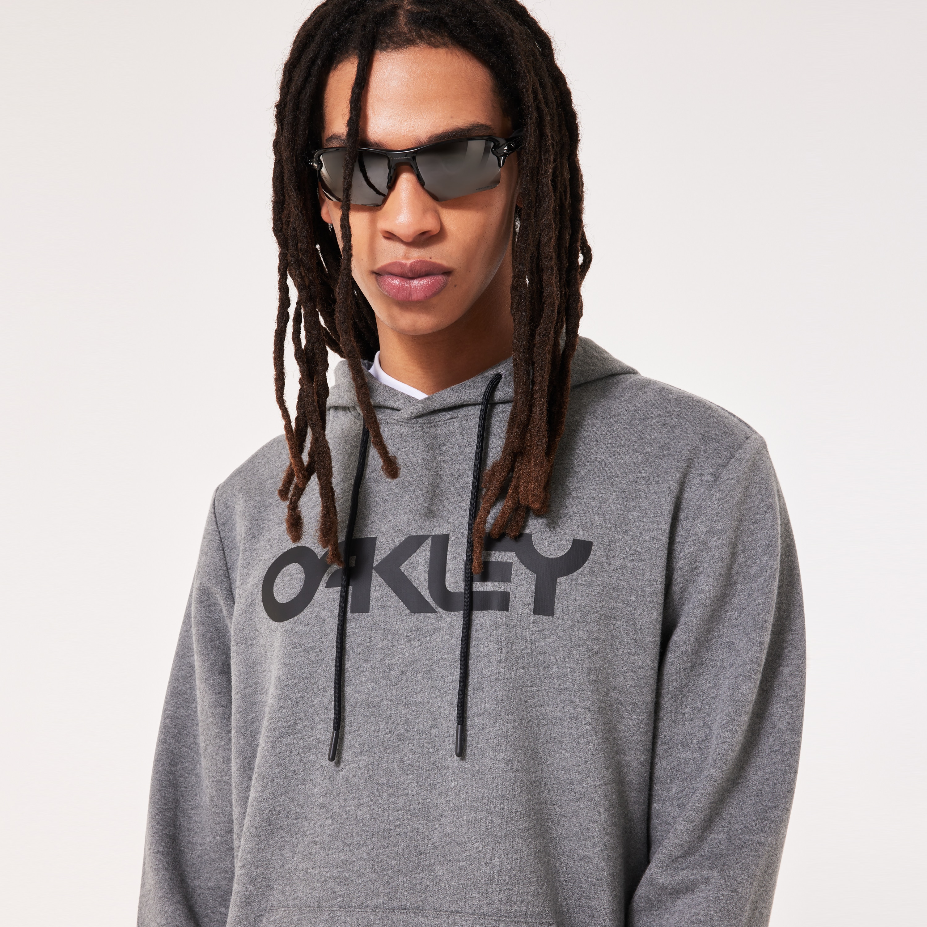 Oakley B1B Po Hoodie 2.0 - New Athletic Grey/Black | Oakley® US