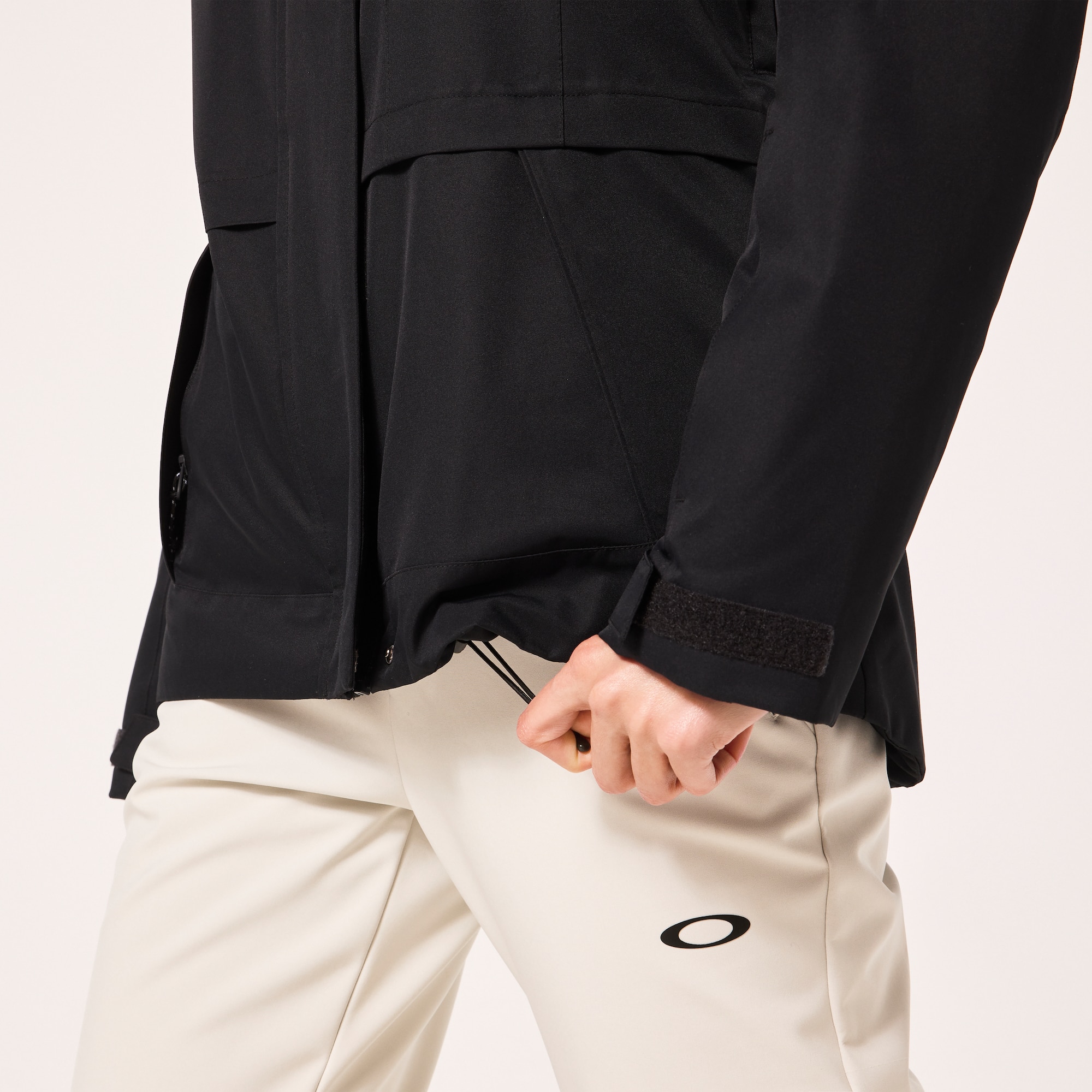 Oakley Wmns Heavenly Rc Jacket - Blackout | Oakley® US
