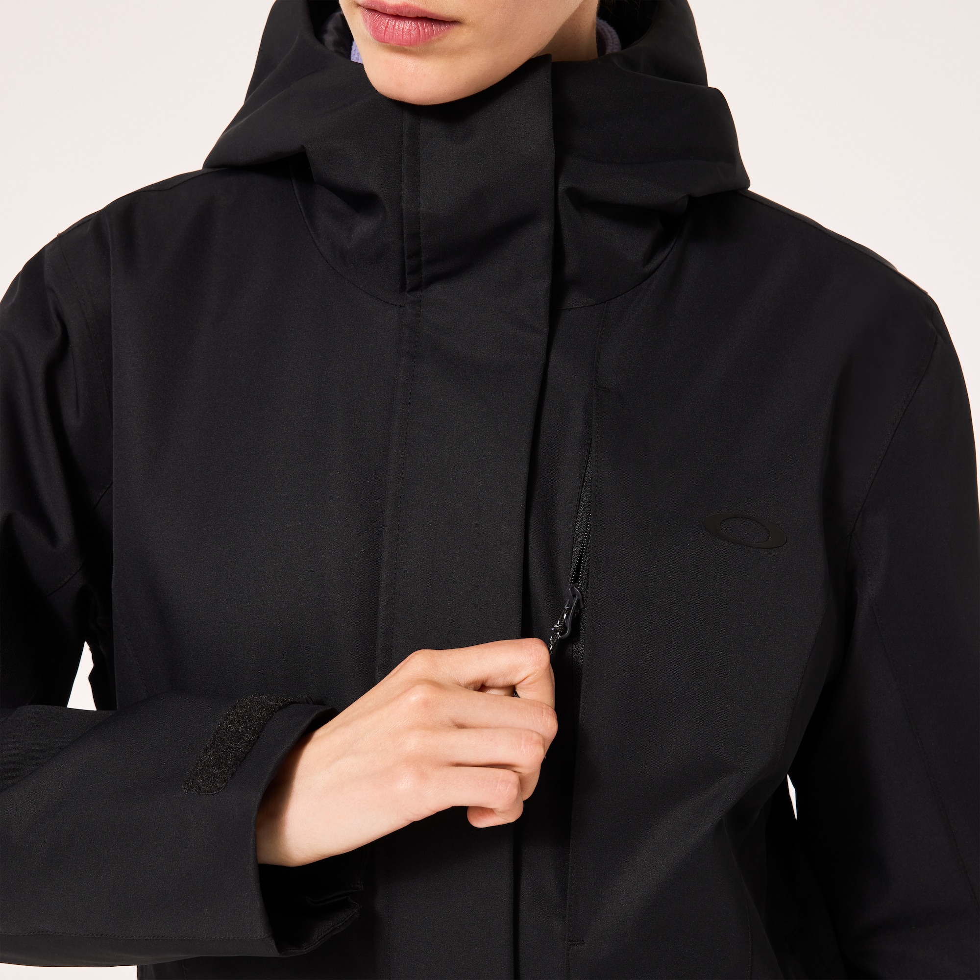 Oakley Wmns Heavenly Rc Jacket - Blackout | Oakley® US