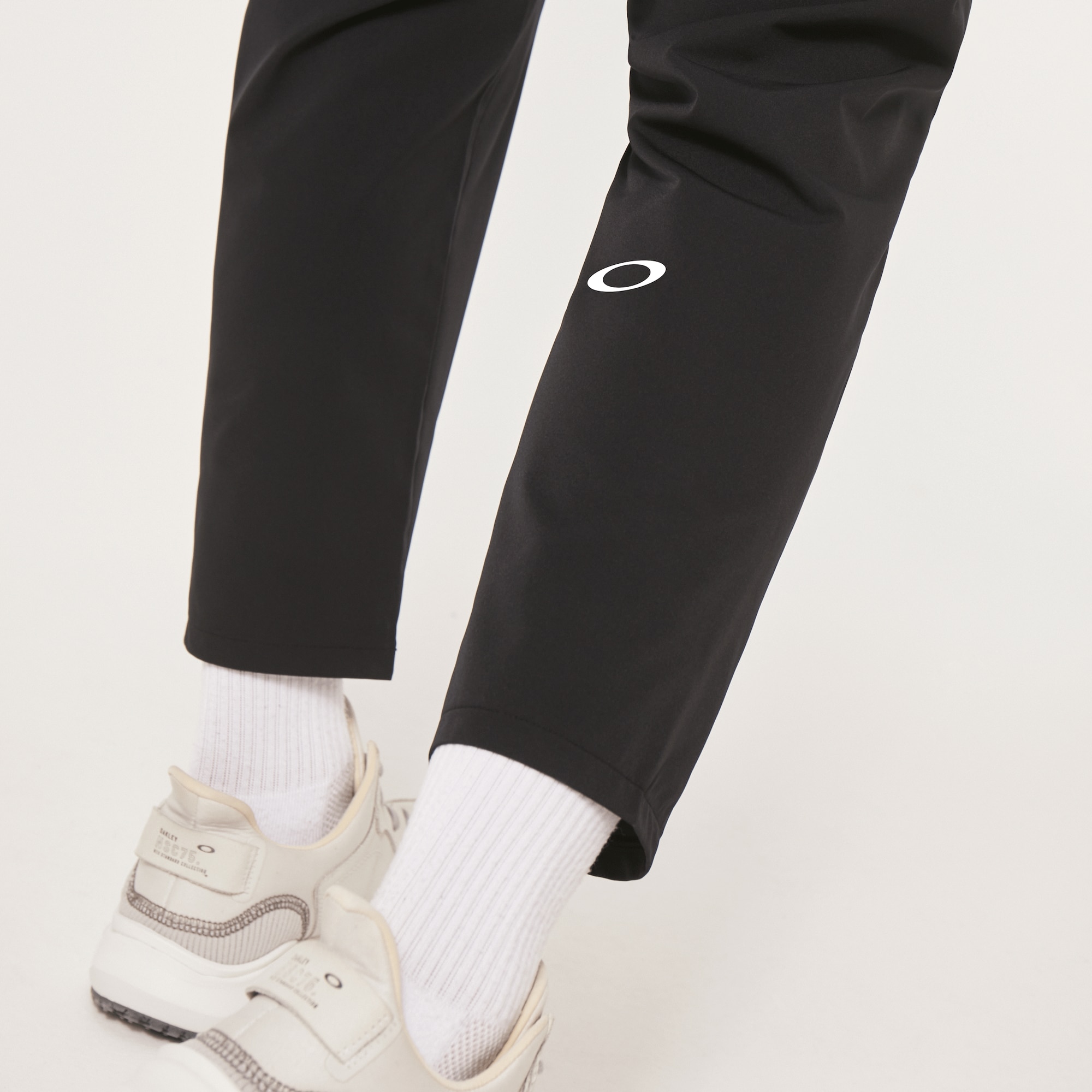 Oakley Enhance Multi Tapered Pants 2.7 - Blackout | Oakley® JP