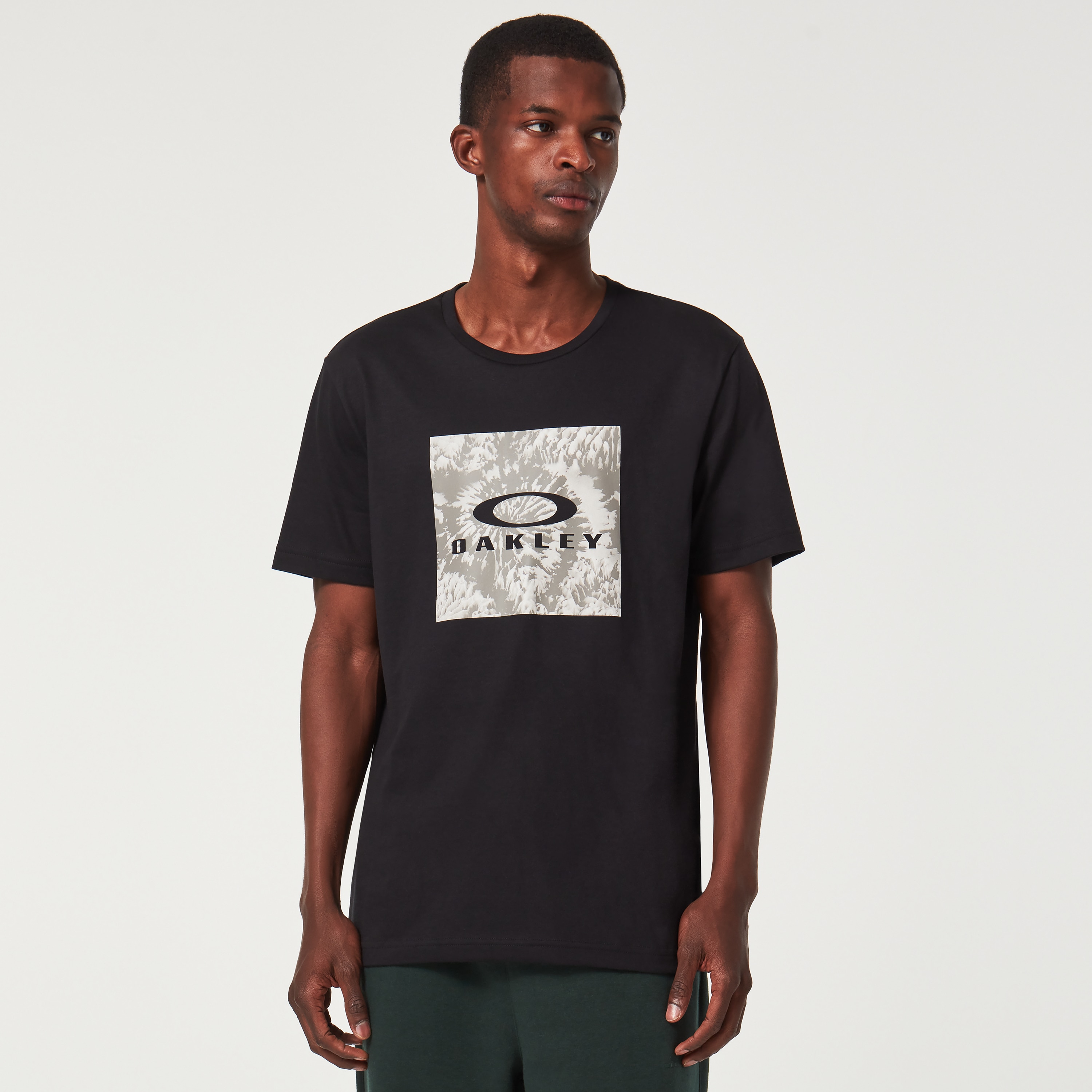 Oakley Wanderlust O- Bark Rc Tee - Blackout | Oakley® | Official Oakley ...