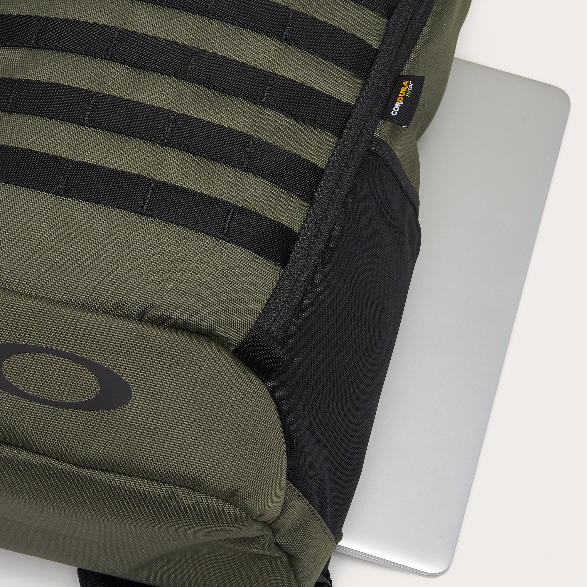 Oakley Urban Path Rc 25L Backpack - New Dark Brush | Oakley® US