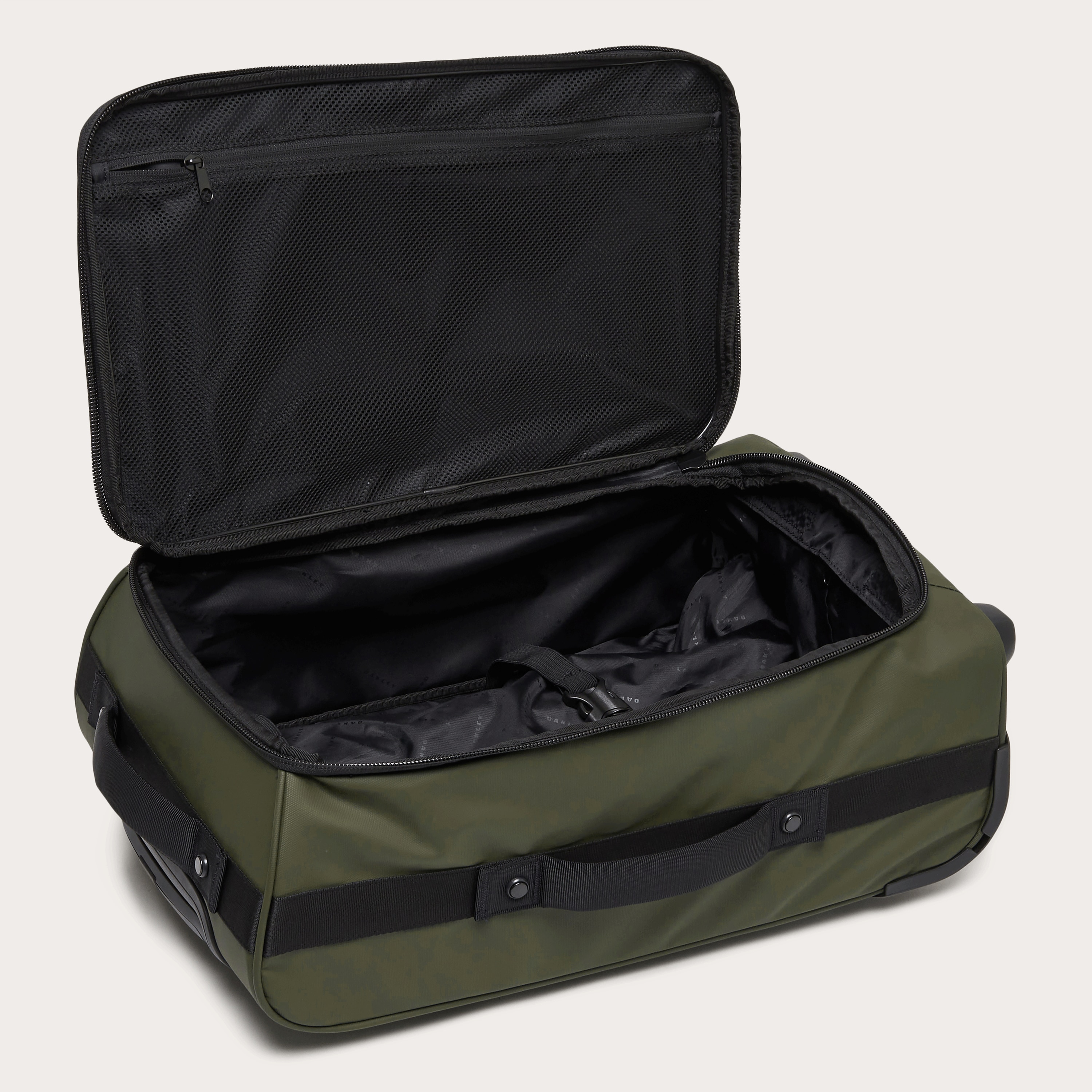Oakley Endless Adventure Rc Carry-On - New Dark Brush | Oakley® AU