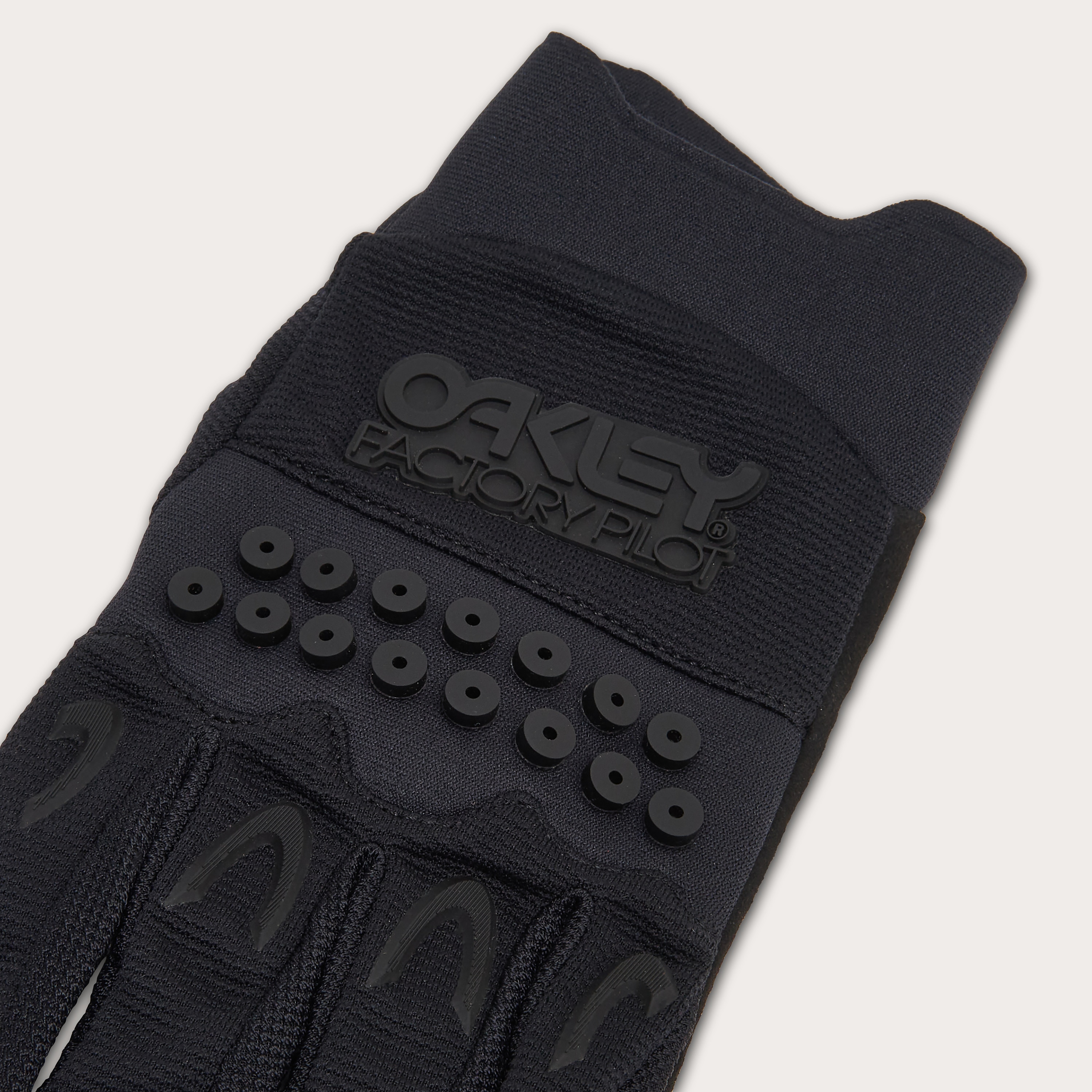 Oakley Switchback Mtb Glove 2.0 - Blackout | Oakley® US