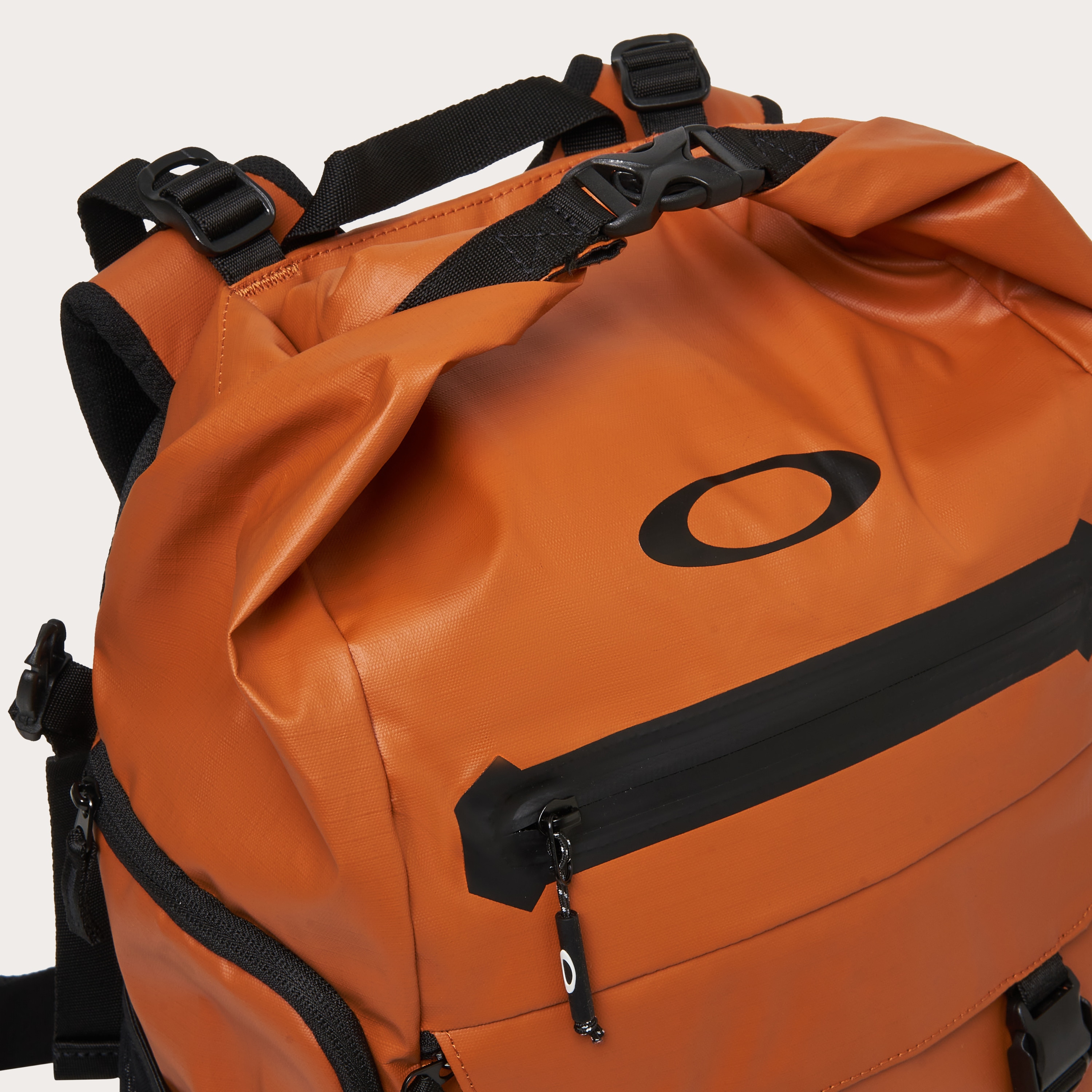 Oakley Road Trip Terrain 25L Rc Pack - Ginger | Oakley® US