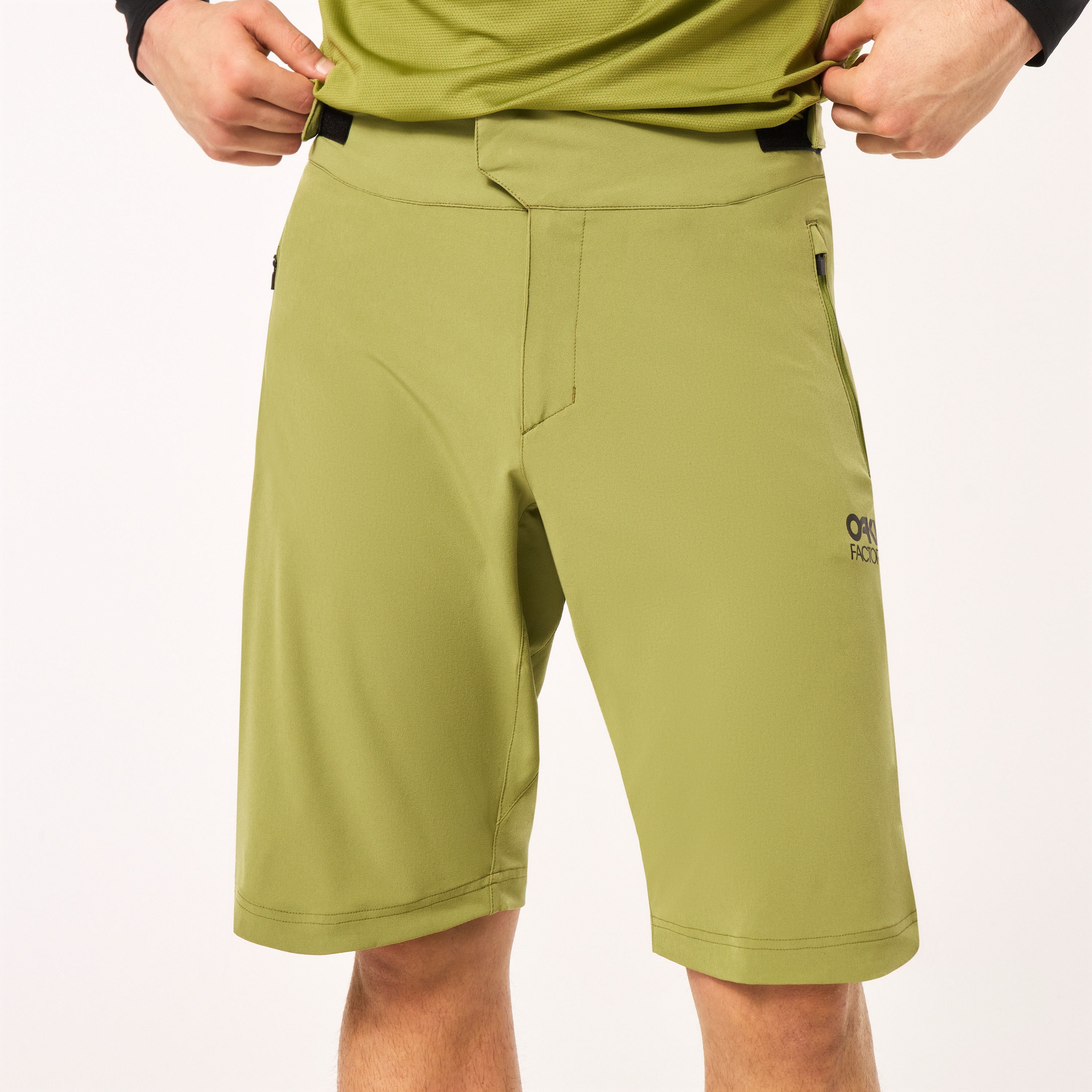Oakley Factory Pilot Lite Short I - Fern | Oakley® US