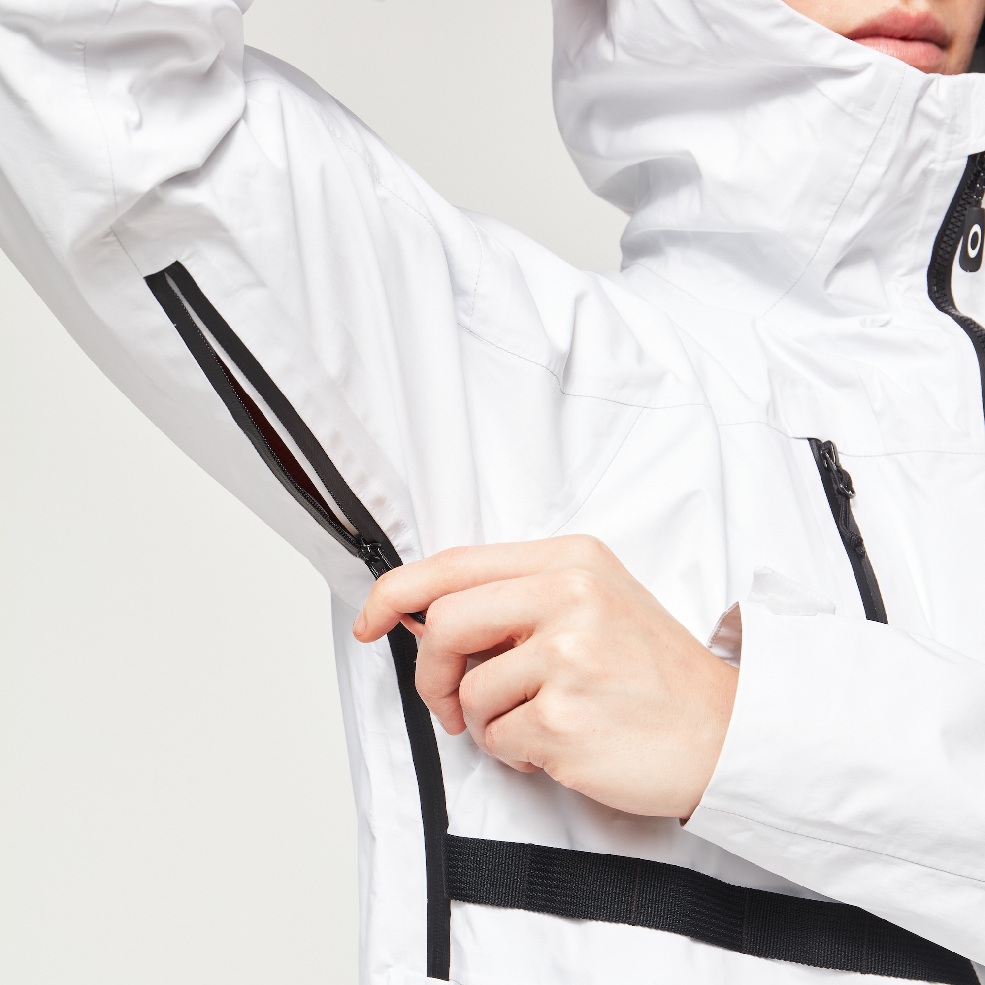 Oakley Bowls Gore-Tex Pro Shell Jacket - White | Oakley® US