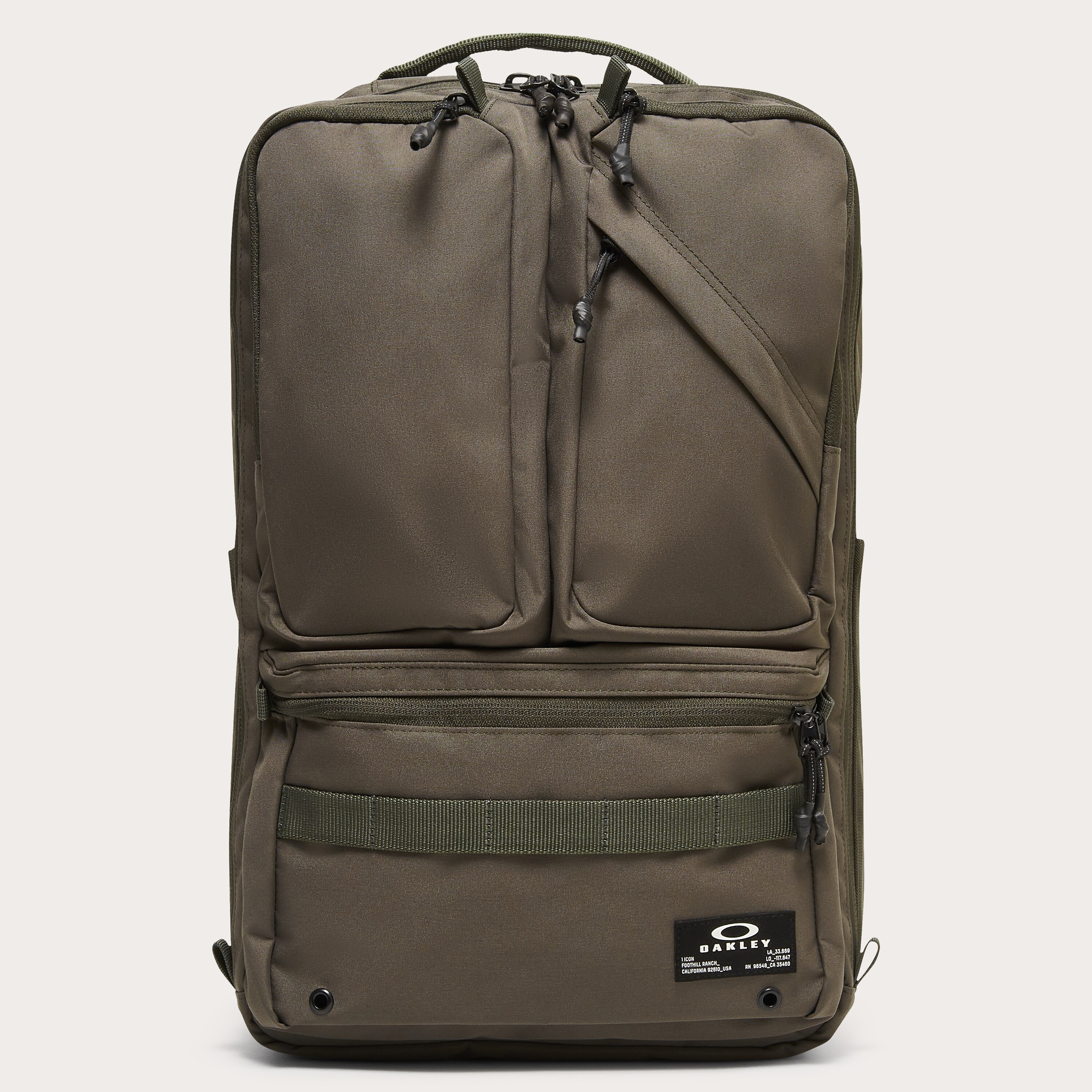 Oakley Essential Backpack M 8.0 - Raven | Oakley® 日本