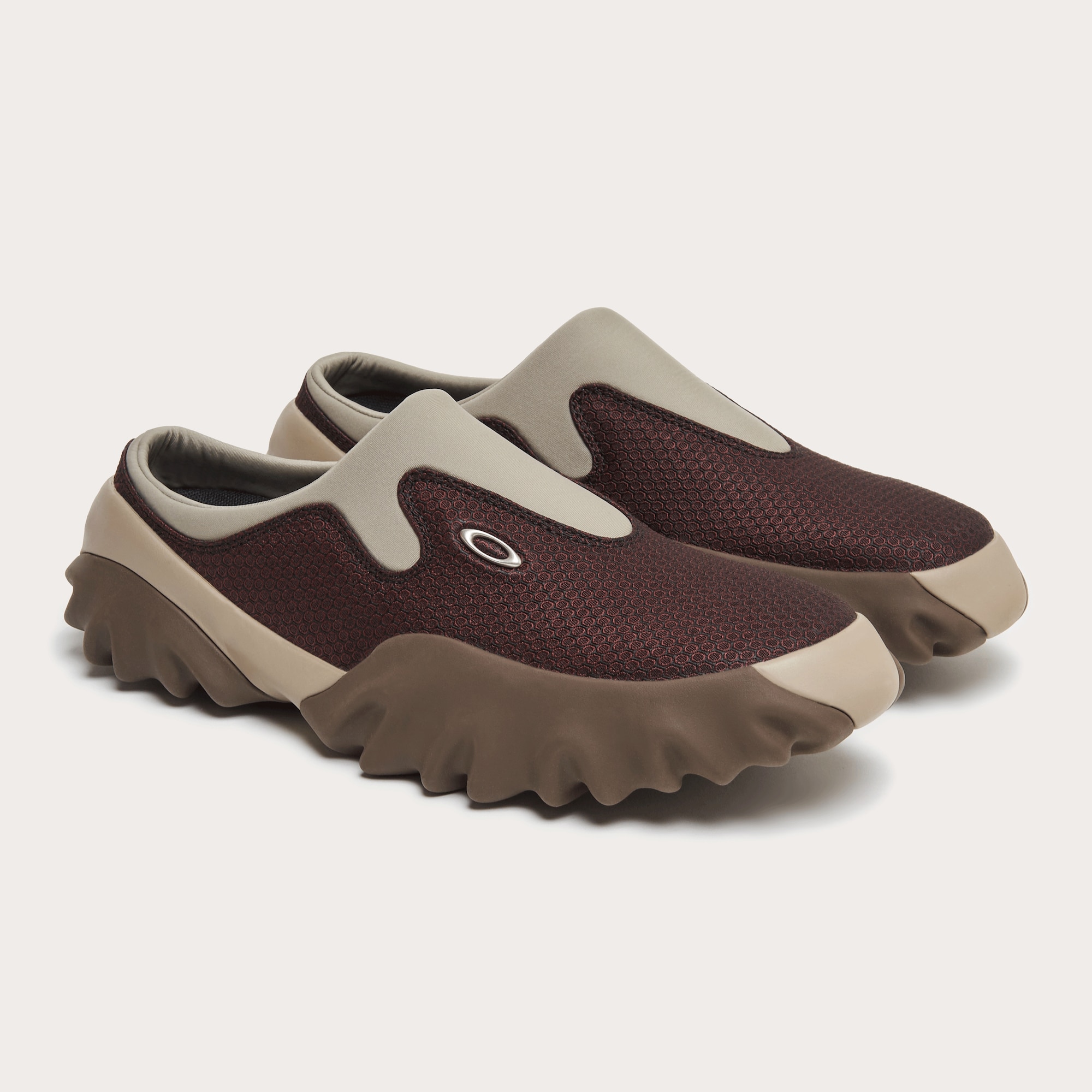 Oakley Oakley Factory Team Jacquard Chop Saw Mule - Maroon/Espresso ...