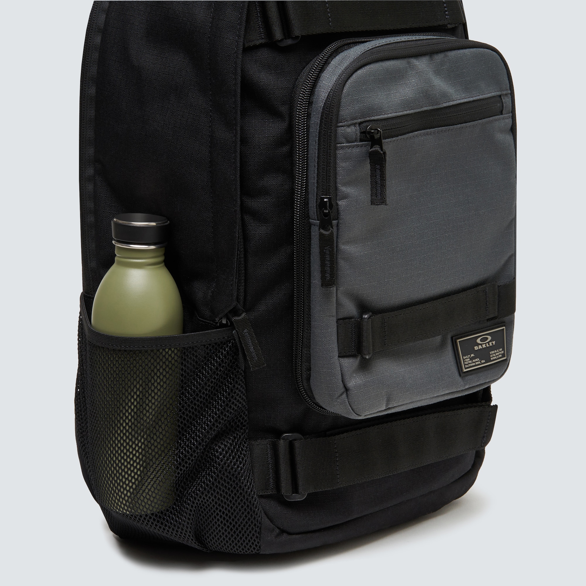 Oakley Multifunctional Smart Backpack - Blackout | Oakley® US