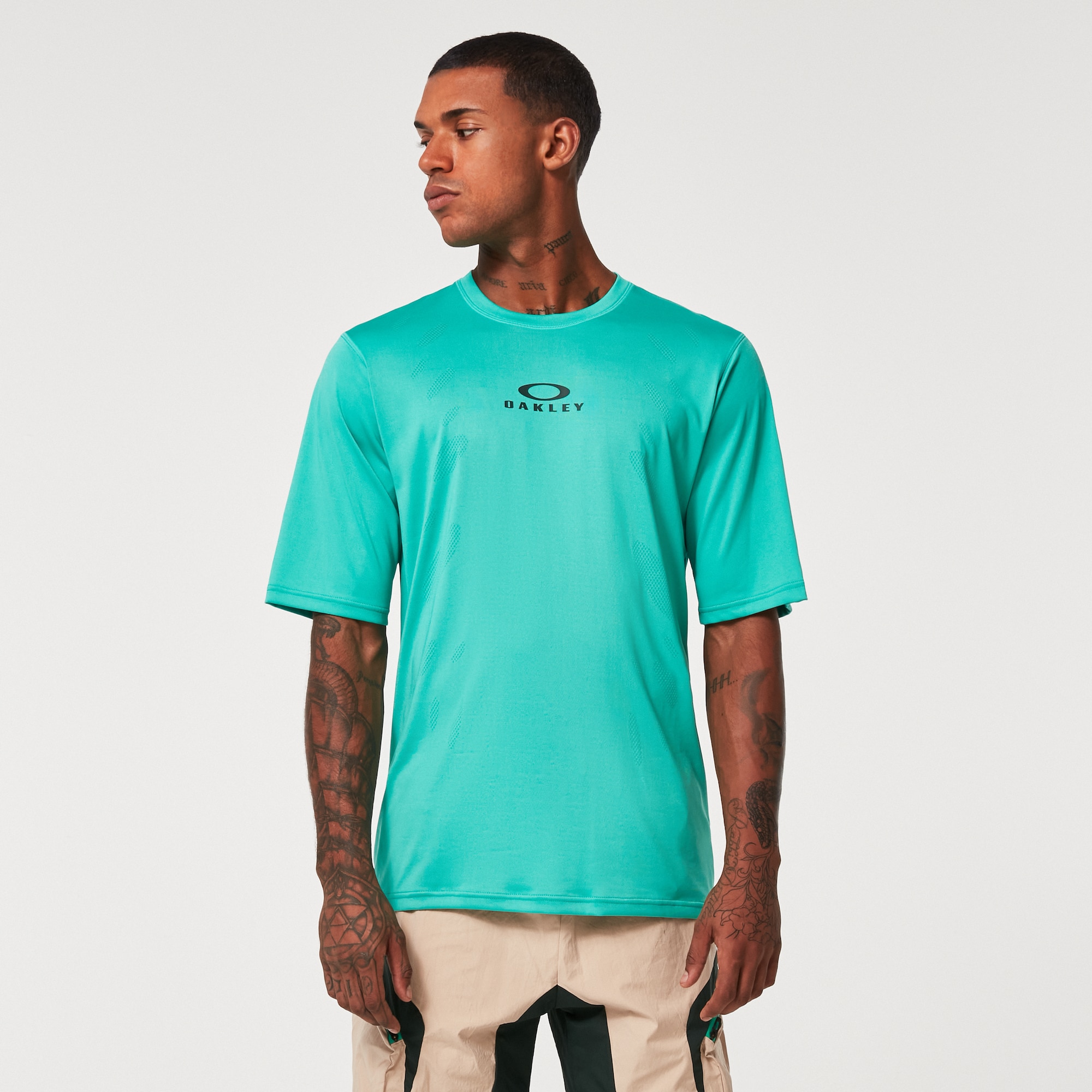 Oakley Latitude Rc SS Tee in Mint Green | Oakley® US