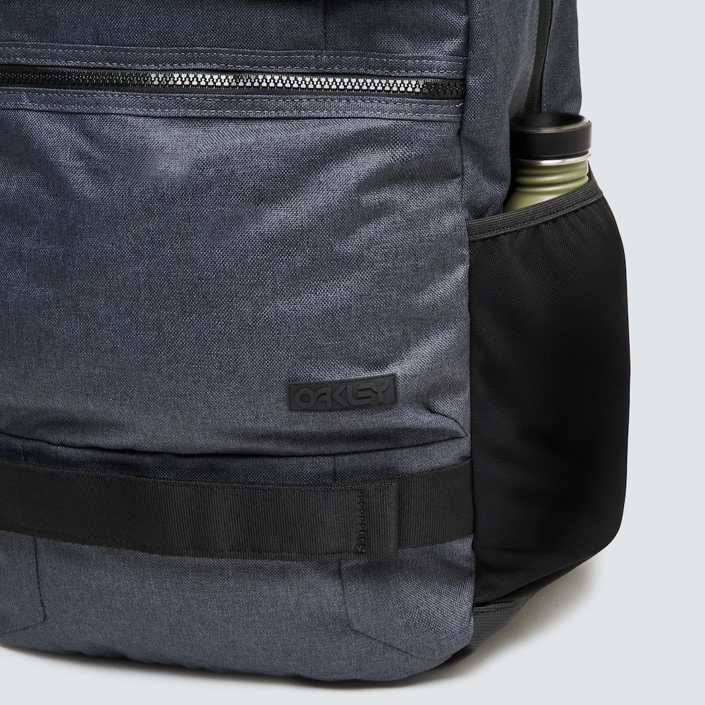 Oakley Transit Sport Backpack - Blackout Heather | Oakley® US