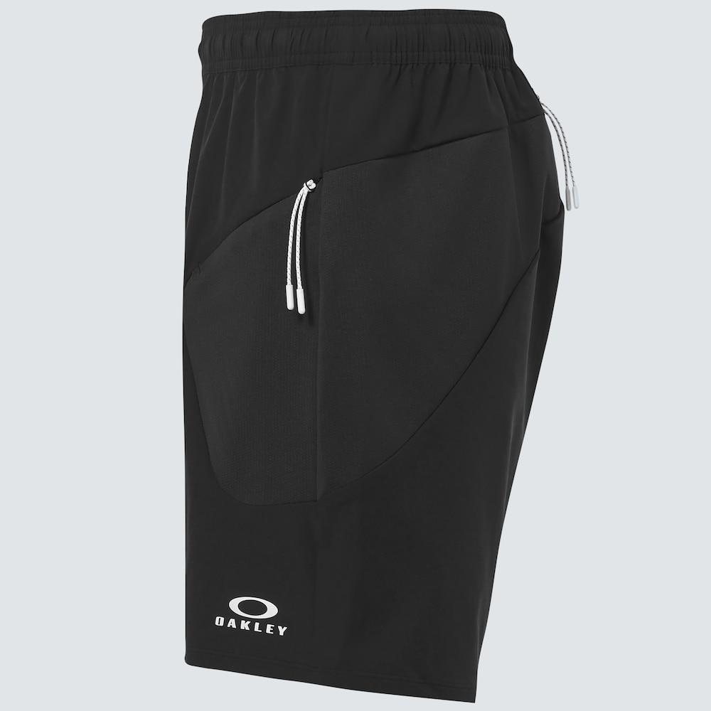 Oakley Pursuit Shorts 8 - Blackout | Oakley® US