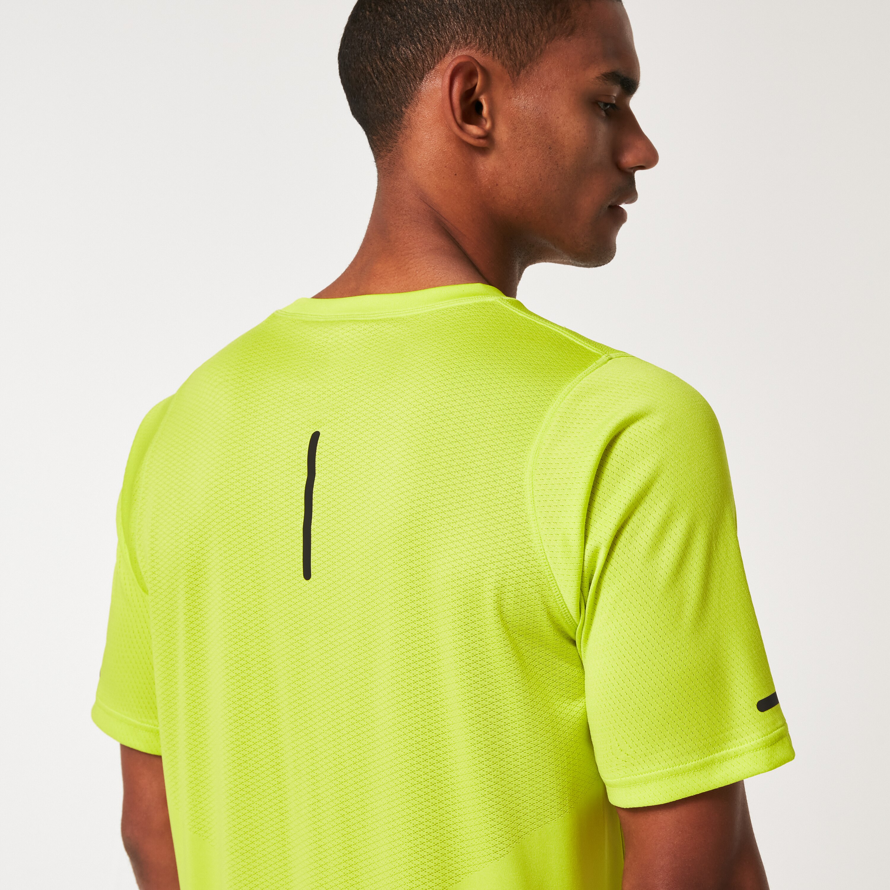 Oakley Pursuit SS Rc Tee - Sulphur | Oakley® | Official Oakley Standard ...