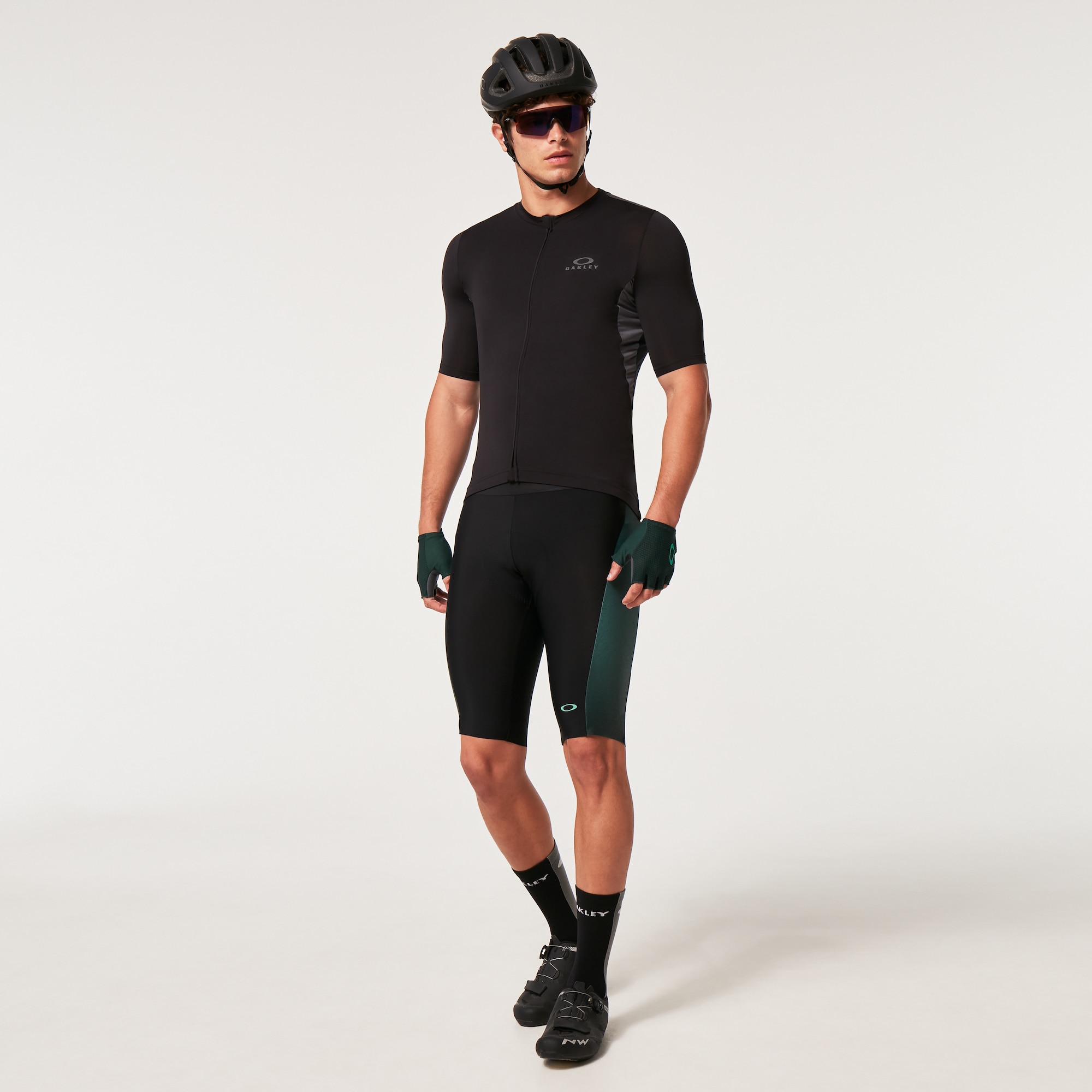 Oakley Endurance Mix Jersey - Blackout | Oakley® US