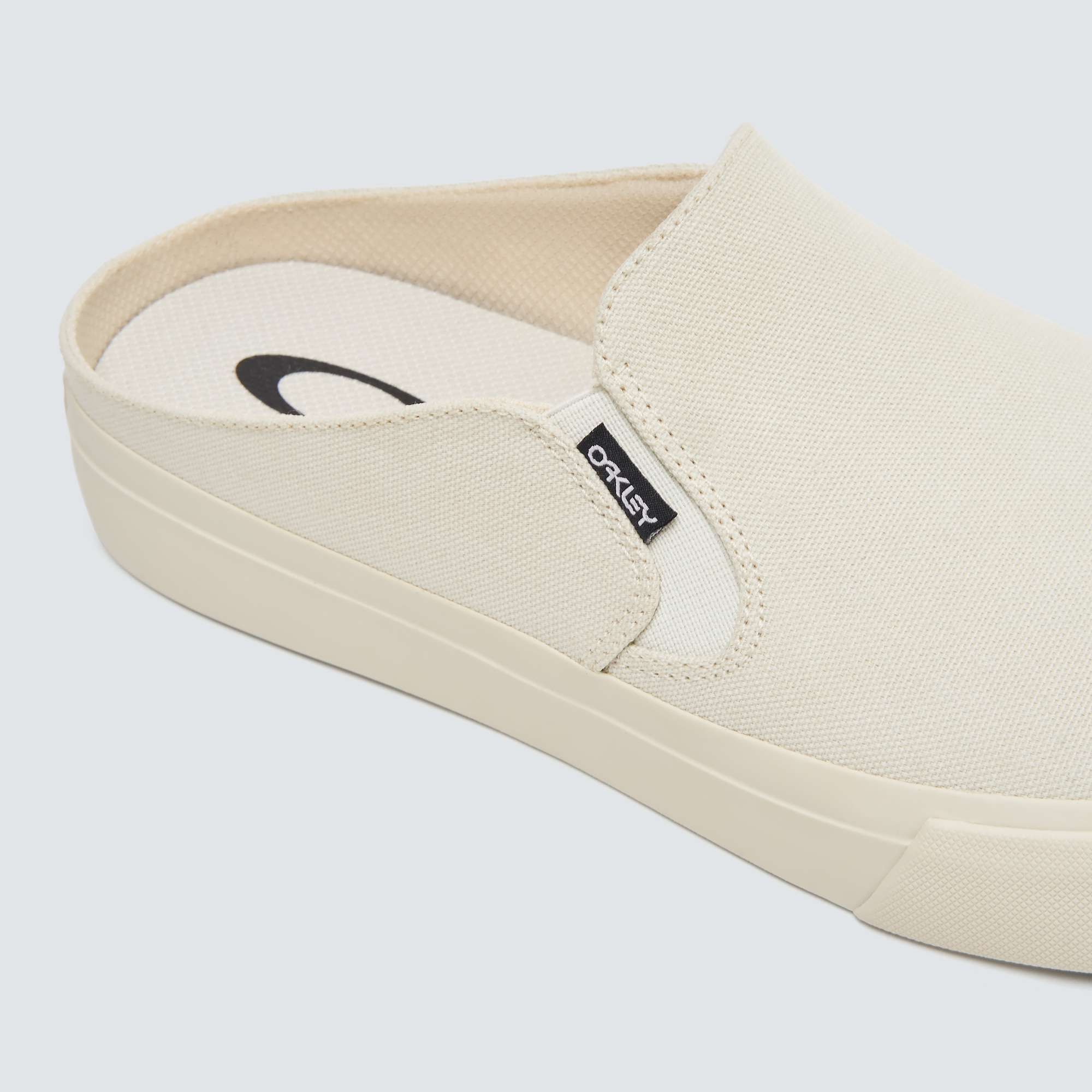 Oakley Kyoto Mule in Arctic White | Oakley® US