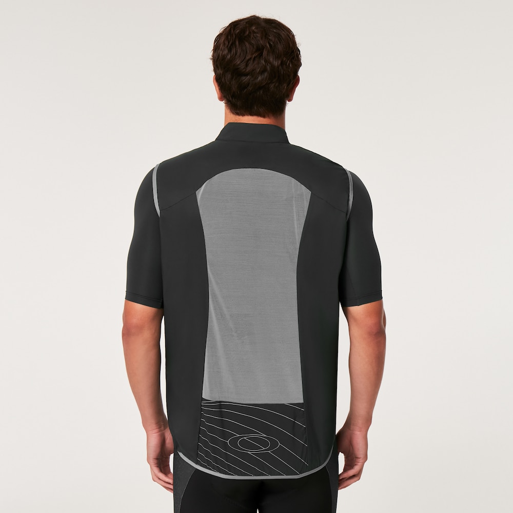 Oakley Endurance Packable Wind Vest - Blackout | Oakley® US
