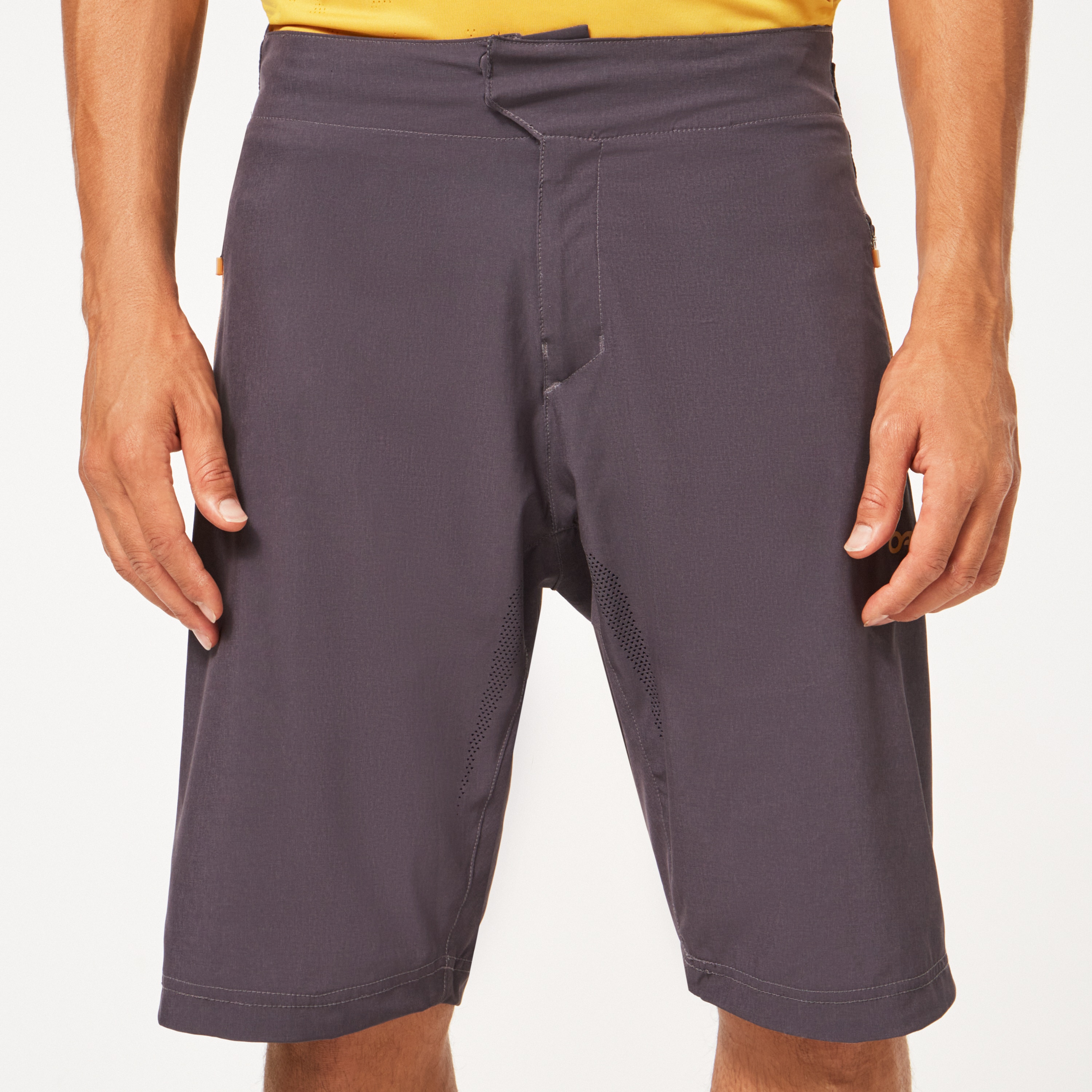 Oakley Reduct Berm Short in Forged Iron | Oakley® US