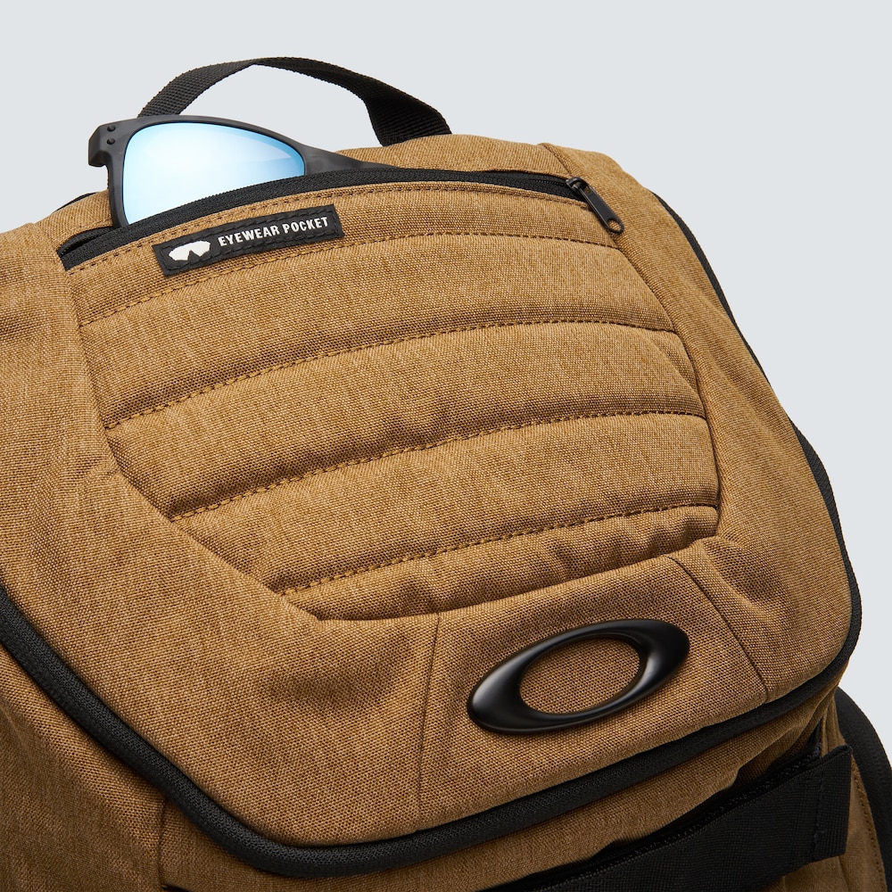 Oakley Enduro 3.0 Big Backpack - Coyote | Oakley® US