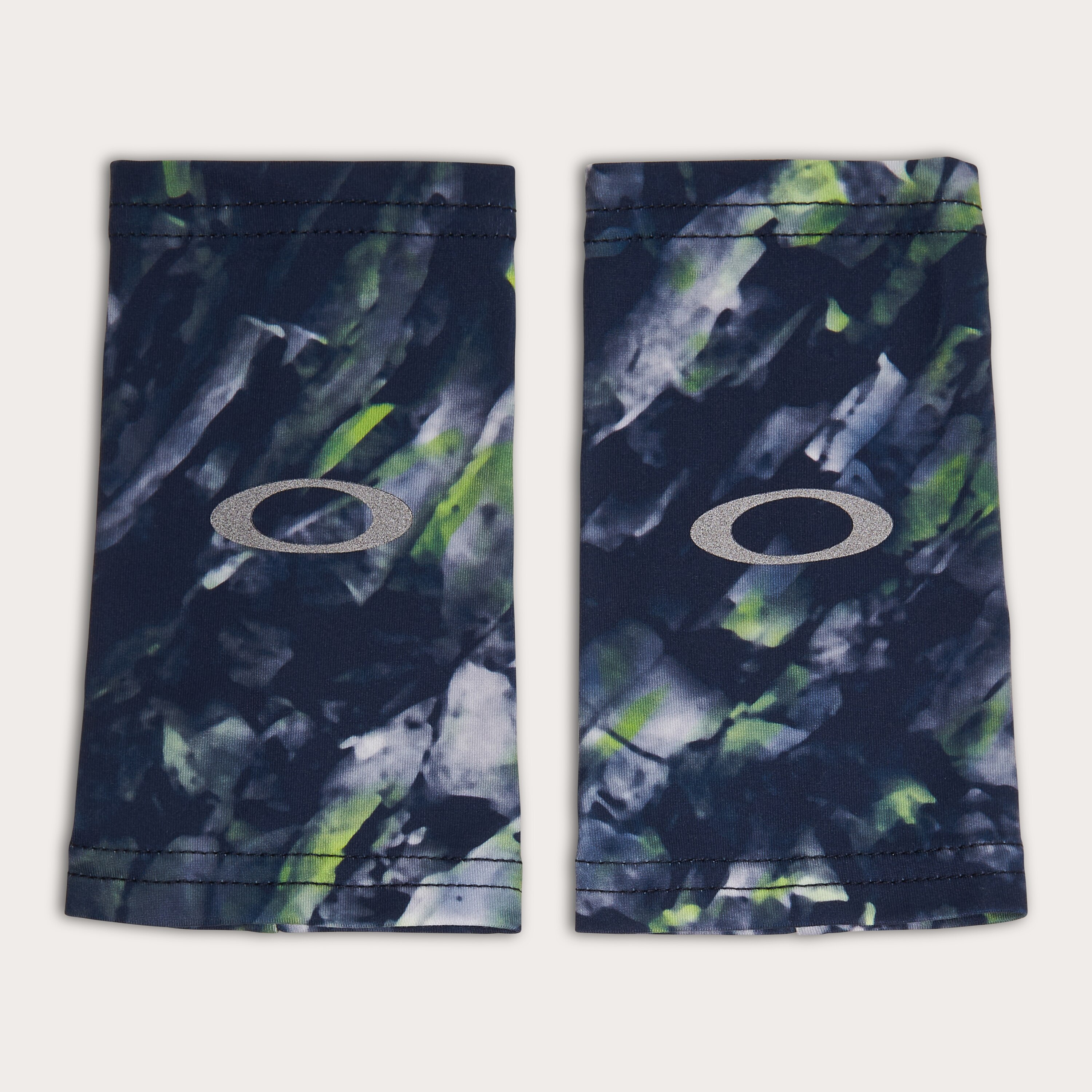 Oakley Striking Wrist Band Fa 24.0 - Blue Storm Print | Oakley® 日本