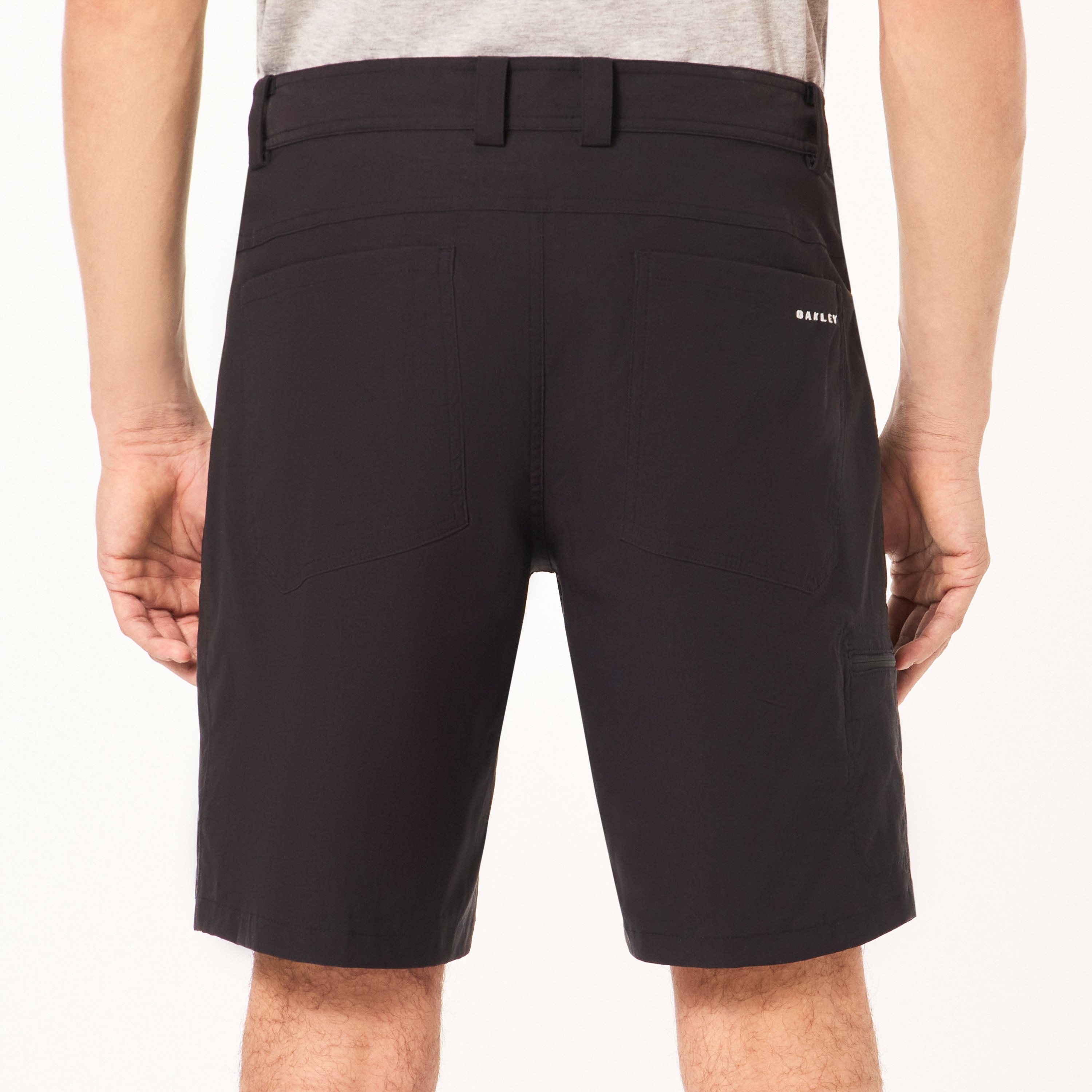 Oakley Golf Hybrid Short - Blackout | Oakley® US