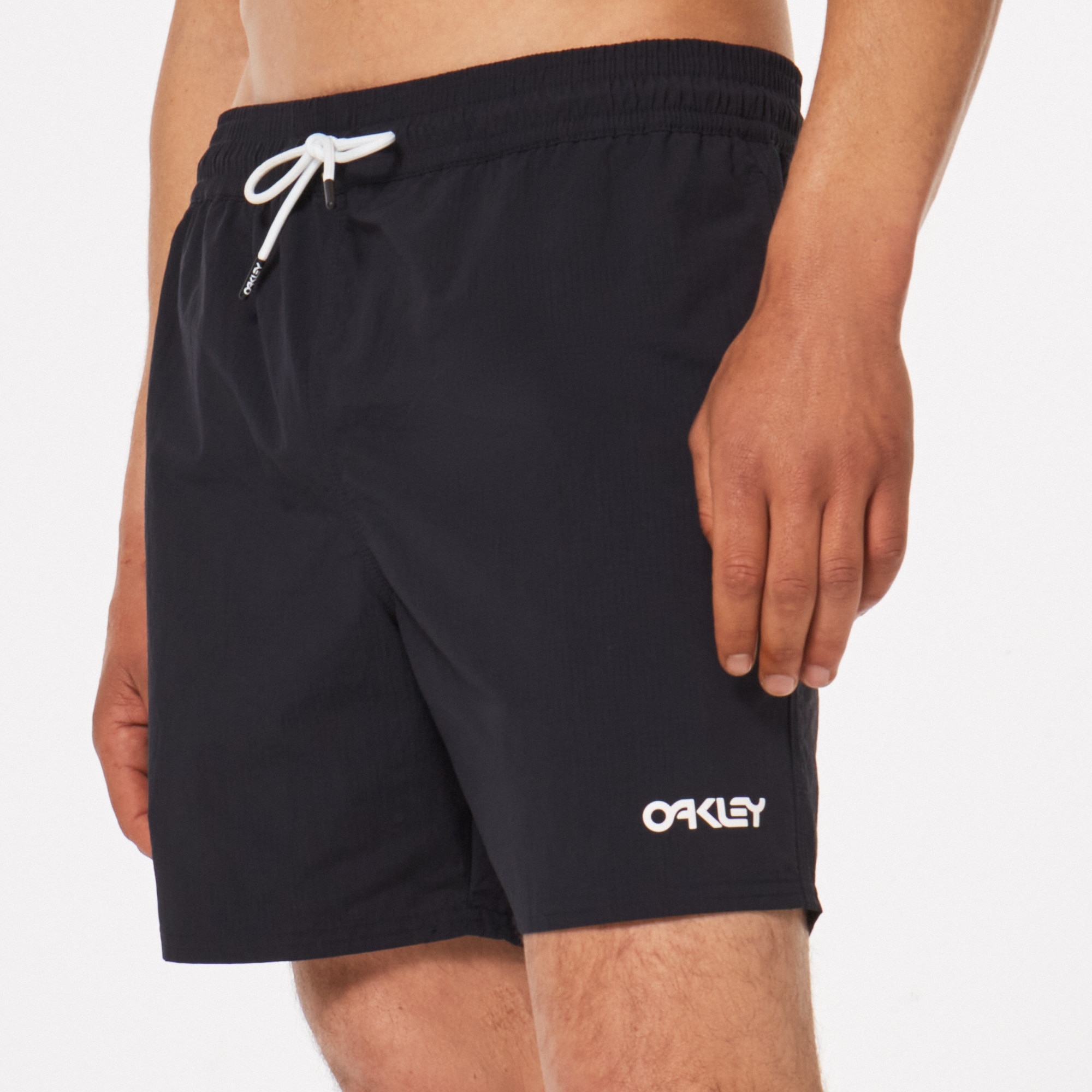 Oakley All Day 16 Beach Short - Blackout | Oakley® US