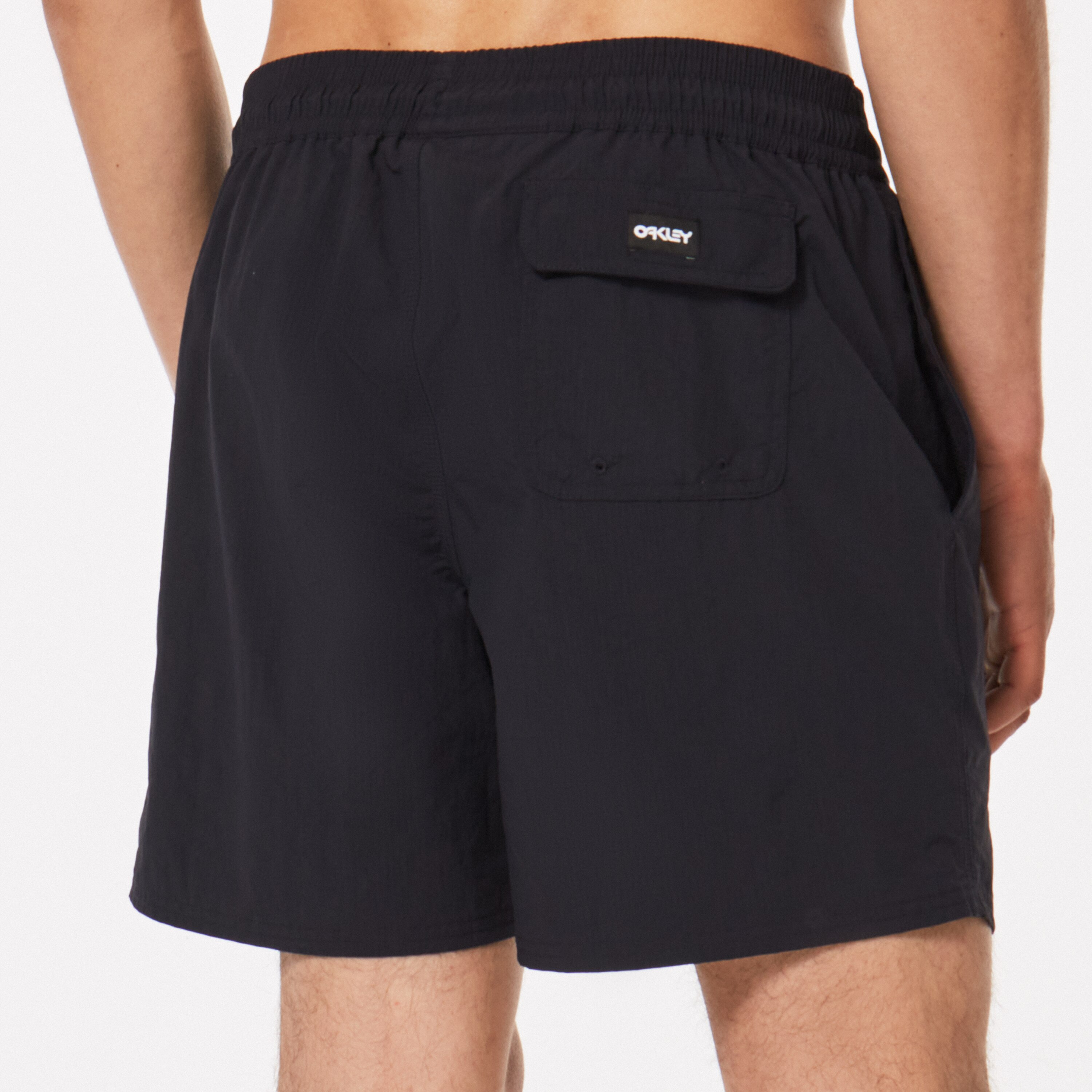 Oakley All Day 16 Beach Short - Blackout | Oakley® US